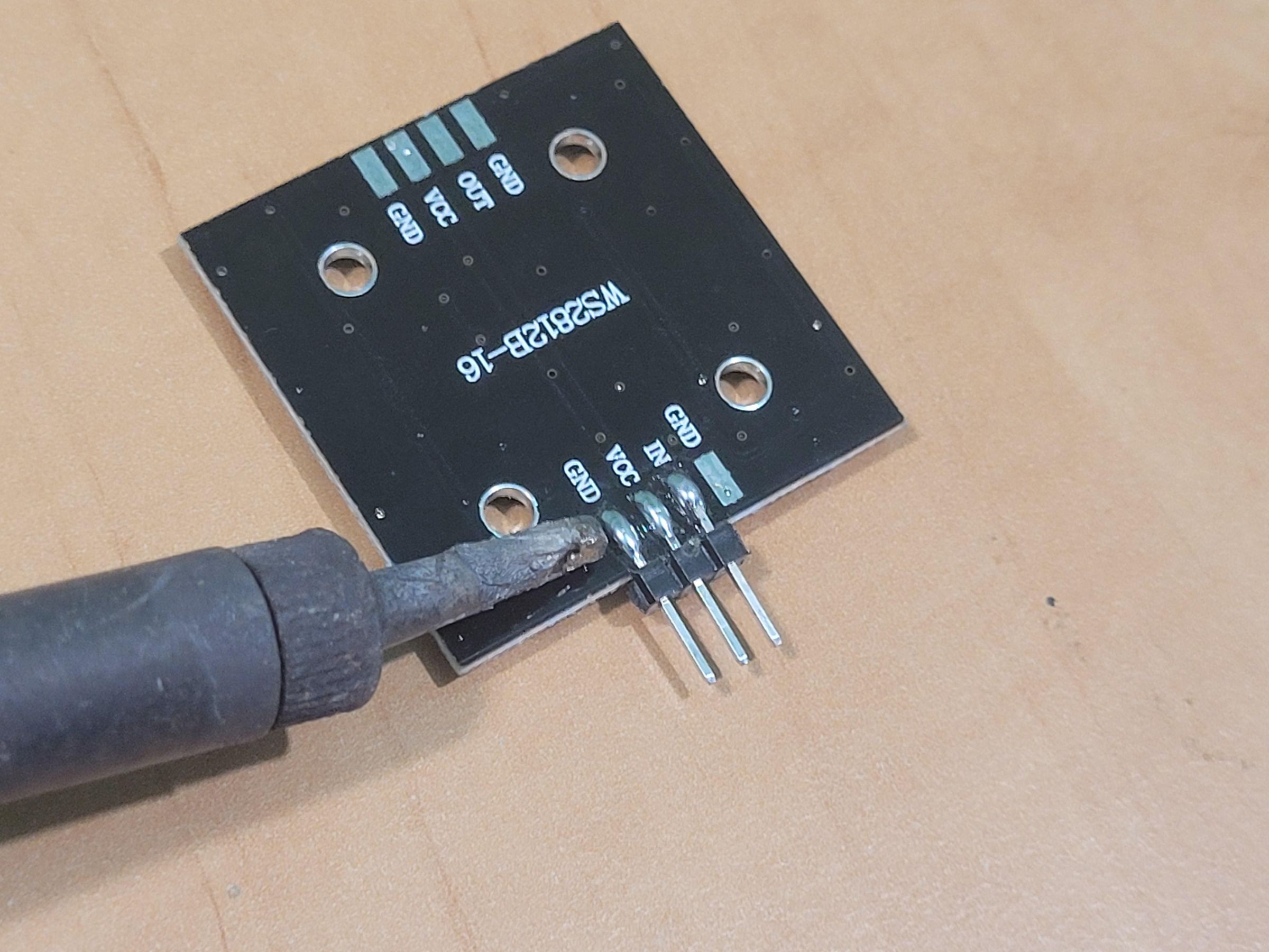 Chasing Led : 5 Steps - Instructables
