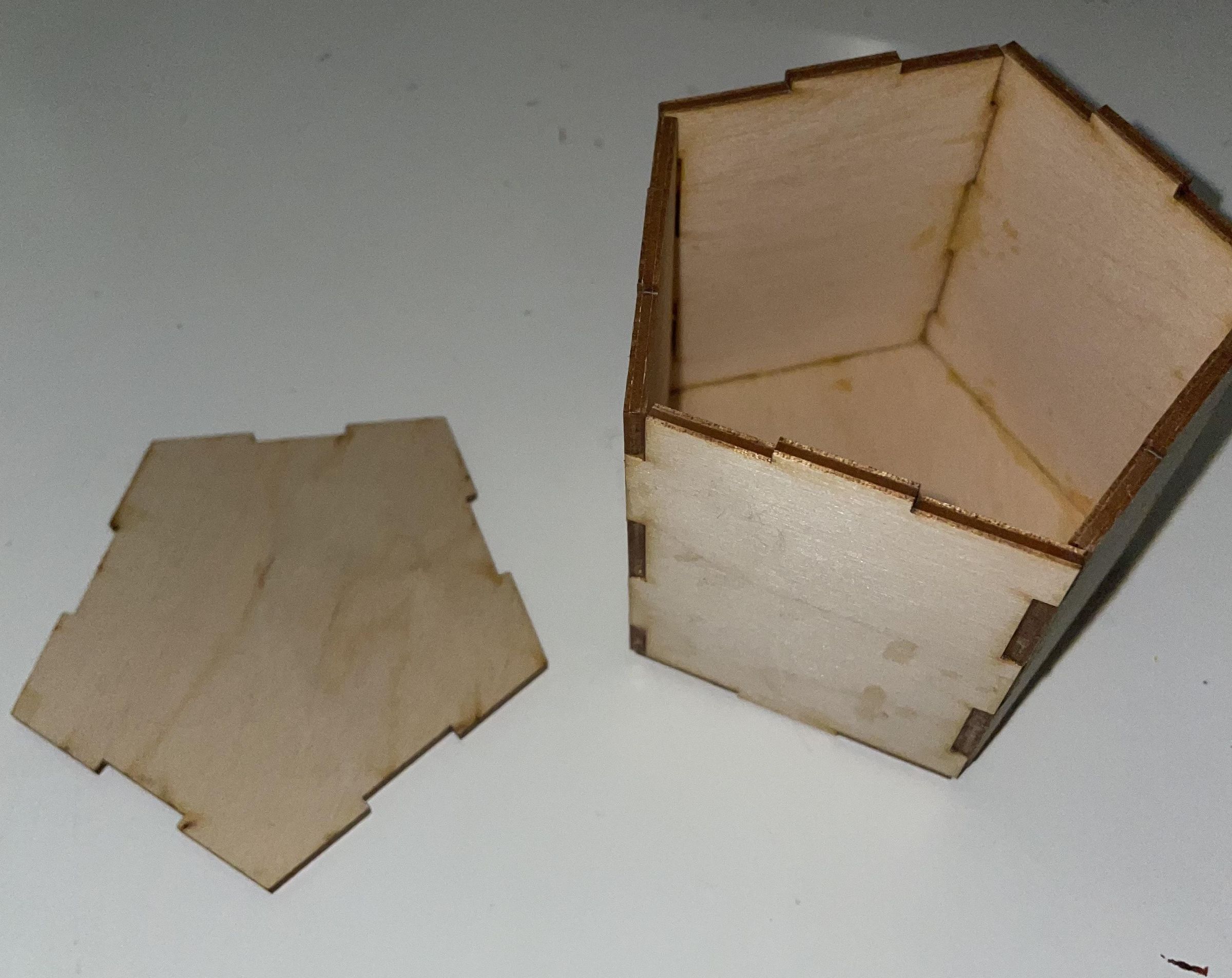 Interactive Jewelry Box : 4 Steps - Instructables