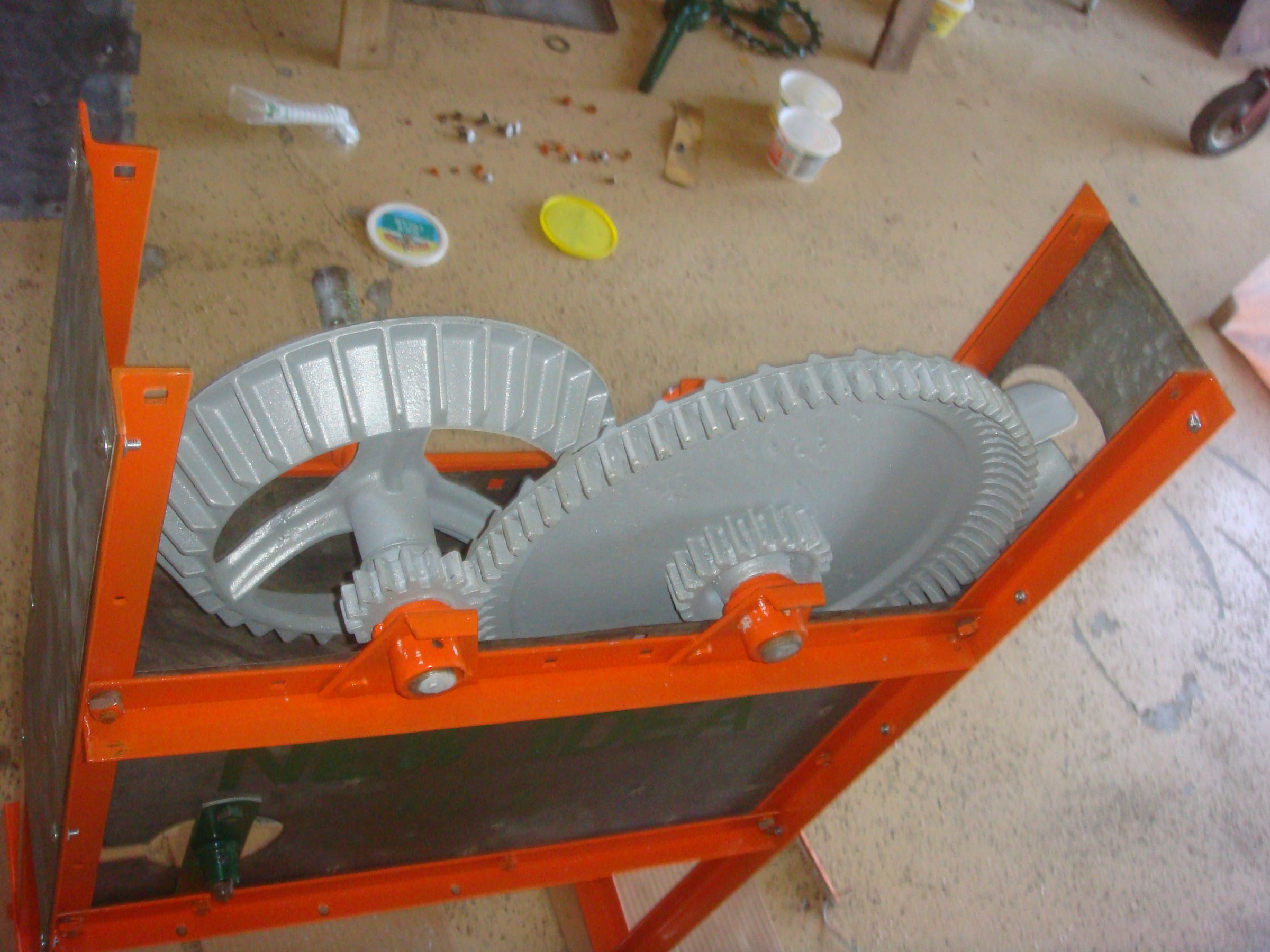 Reconditioning New Idea Corn Sheller : 8 Steps (with Pictures ...