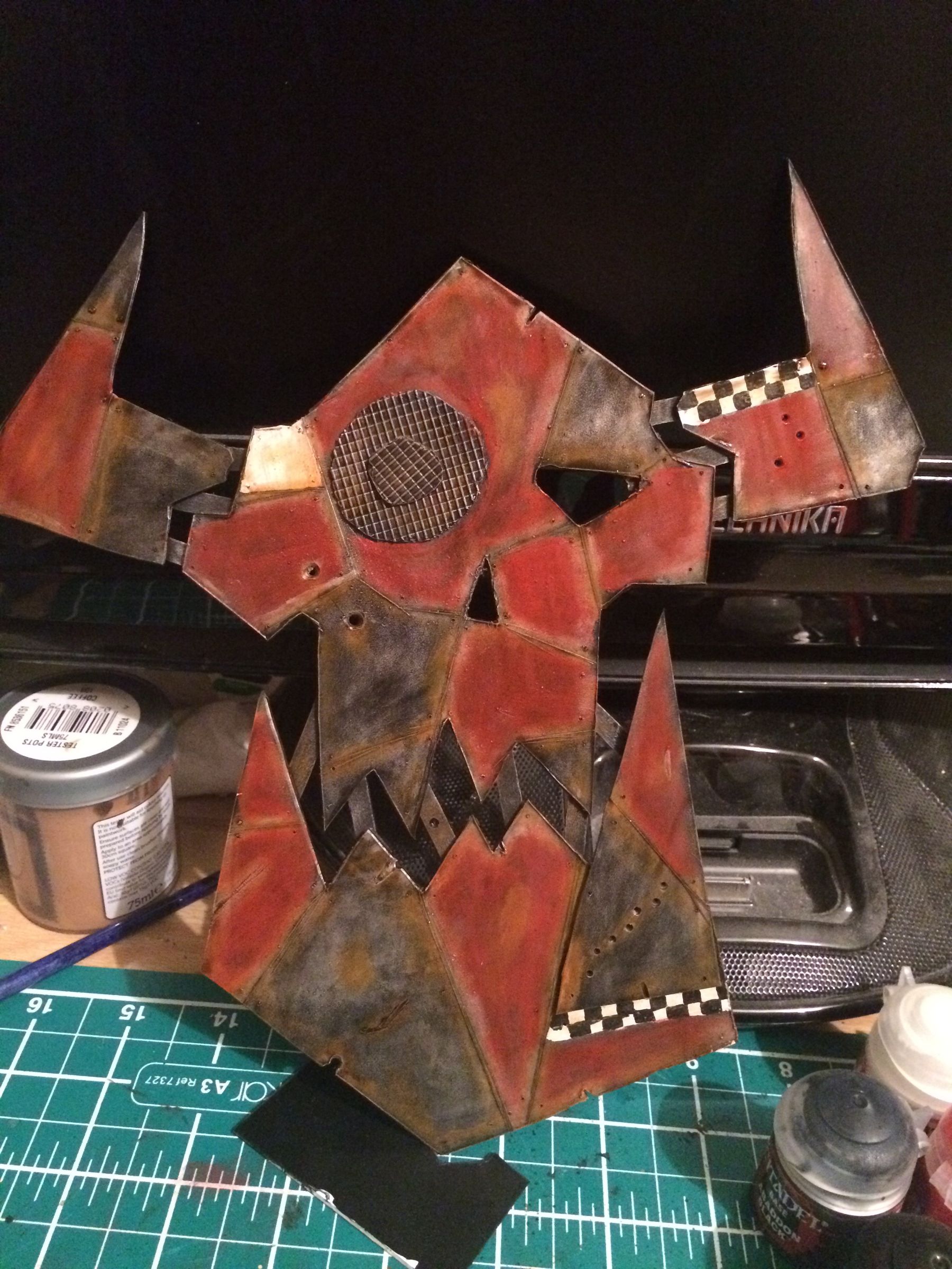 Ork Terrain: Gork/Mork Symbol : 8 Steps - Instructables