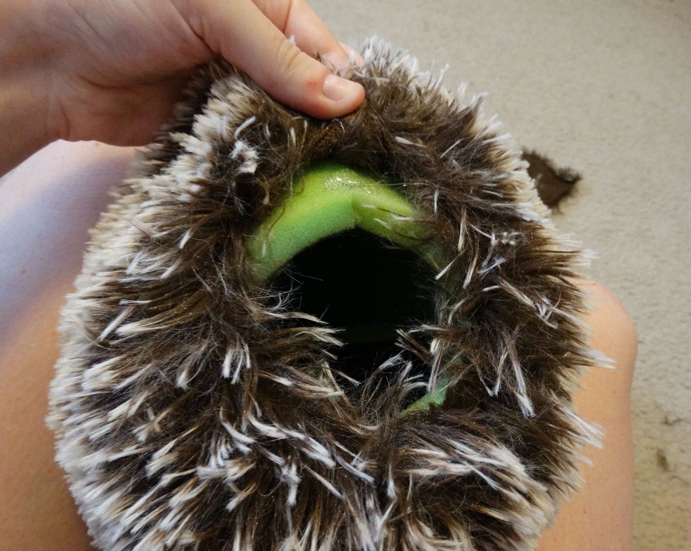 Dark Crystal Fizzgig Inspired Puppet : 11 Steps (with Pictures ...