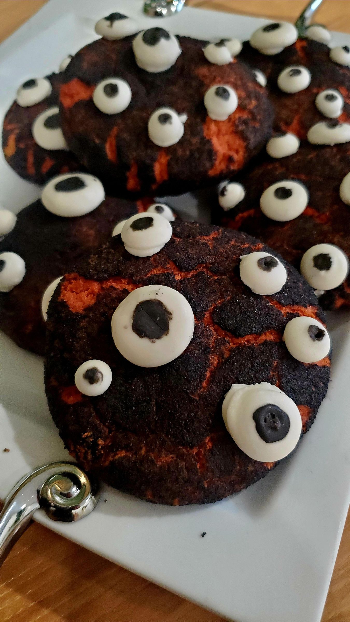 Spider Eye Cookies : 6 Steps (with Pictures) - Instructables