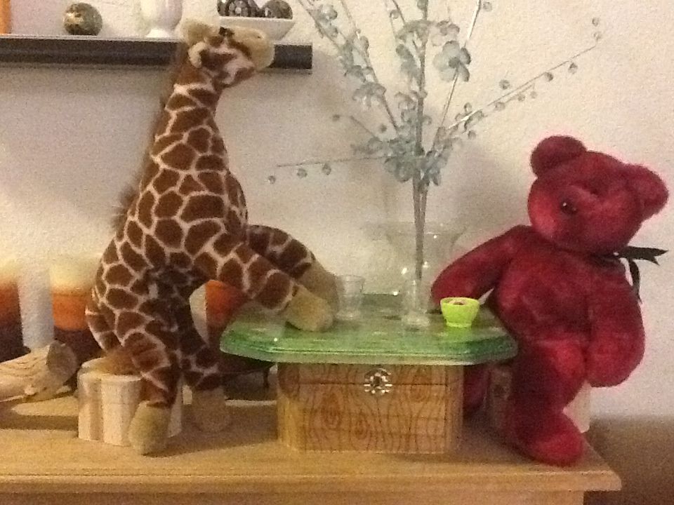 Tiny Treetop Table for Dolls or Stuffed Animals - Instructables