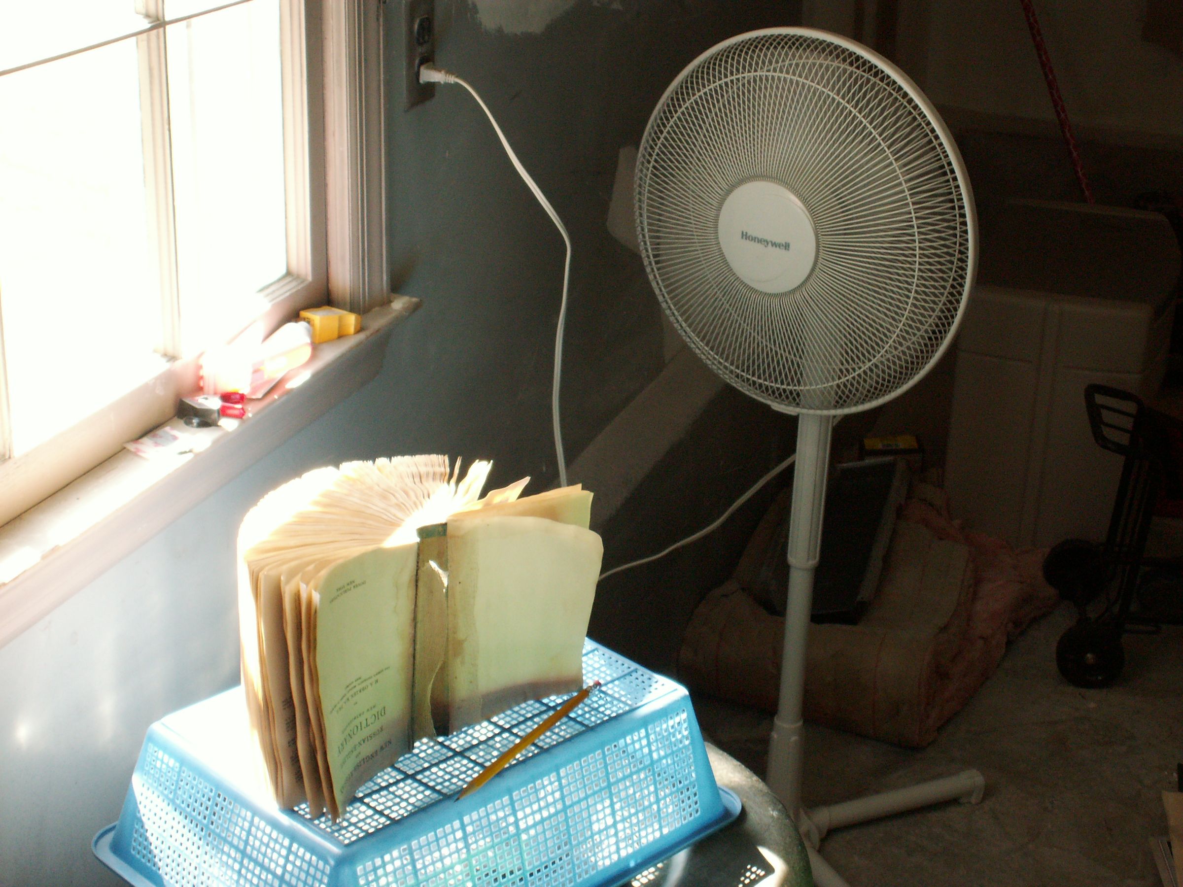 Rescue Wet Books : 3 Steps - Instructables