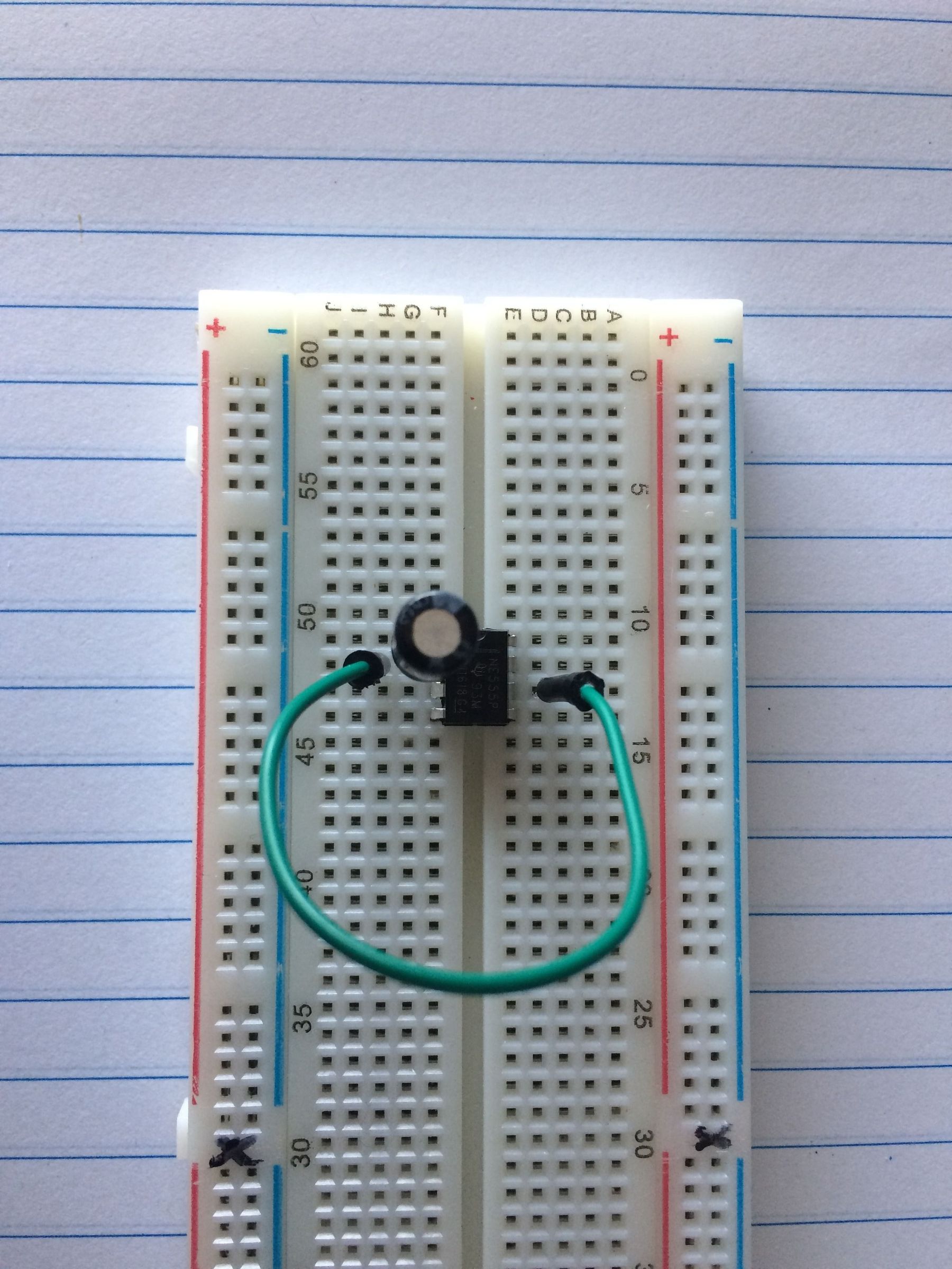 555 Timer Blink Circuit! : 9 Steps (with Pictures) - Instructables