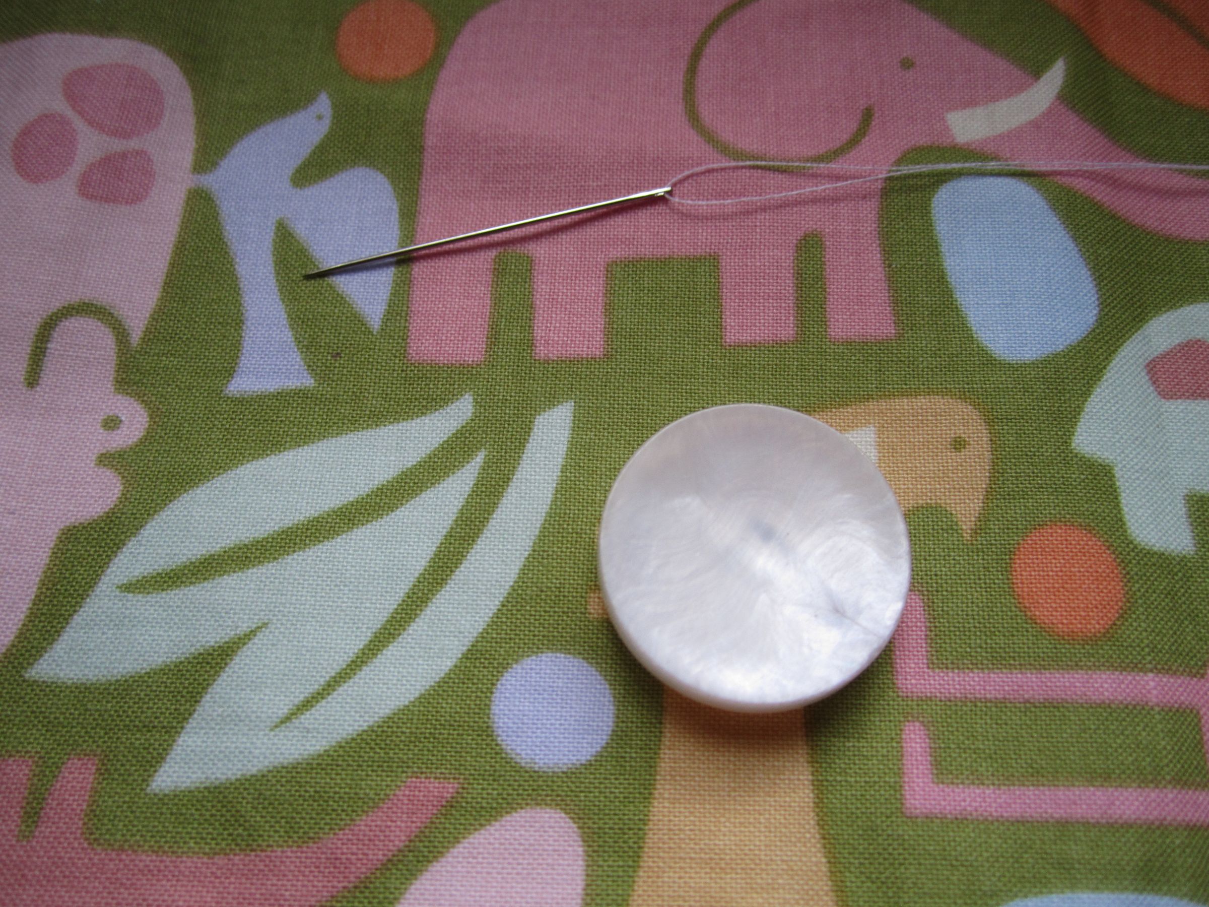 How to Sew on a Button! : 10 Steps (with Pictures) - Instructables