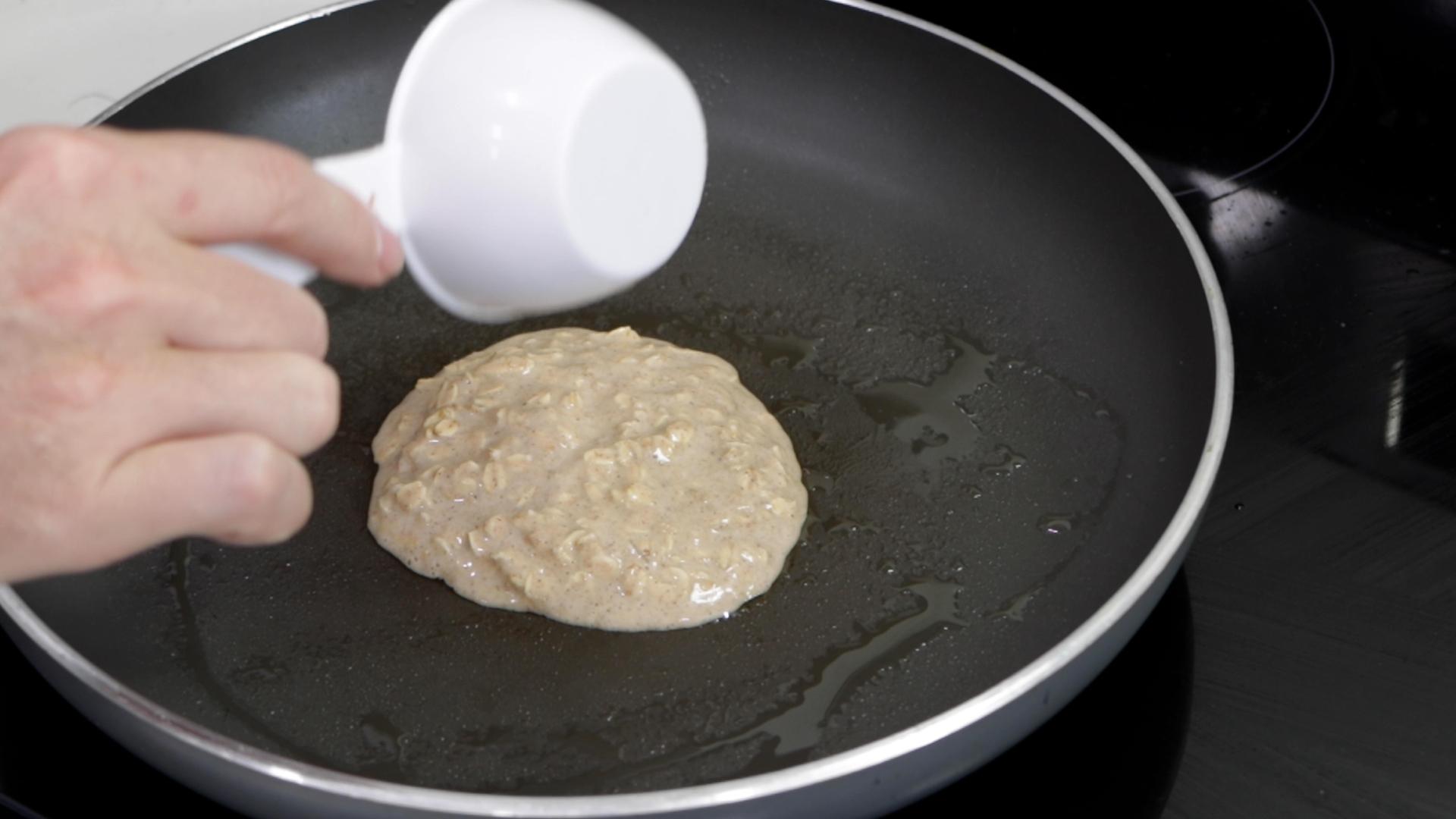 Oatmeal Pancakes : 6 Steps (with Pictures) - Instructables