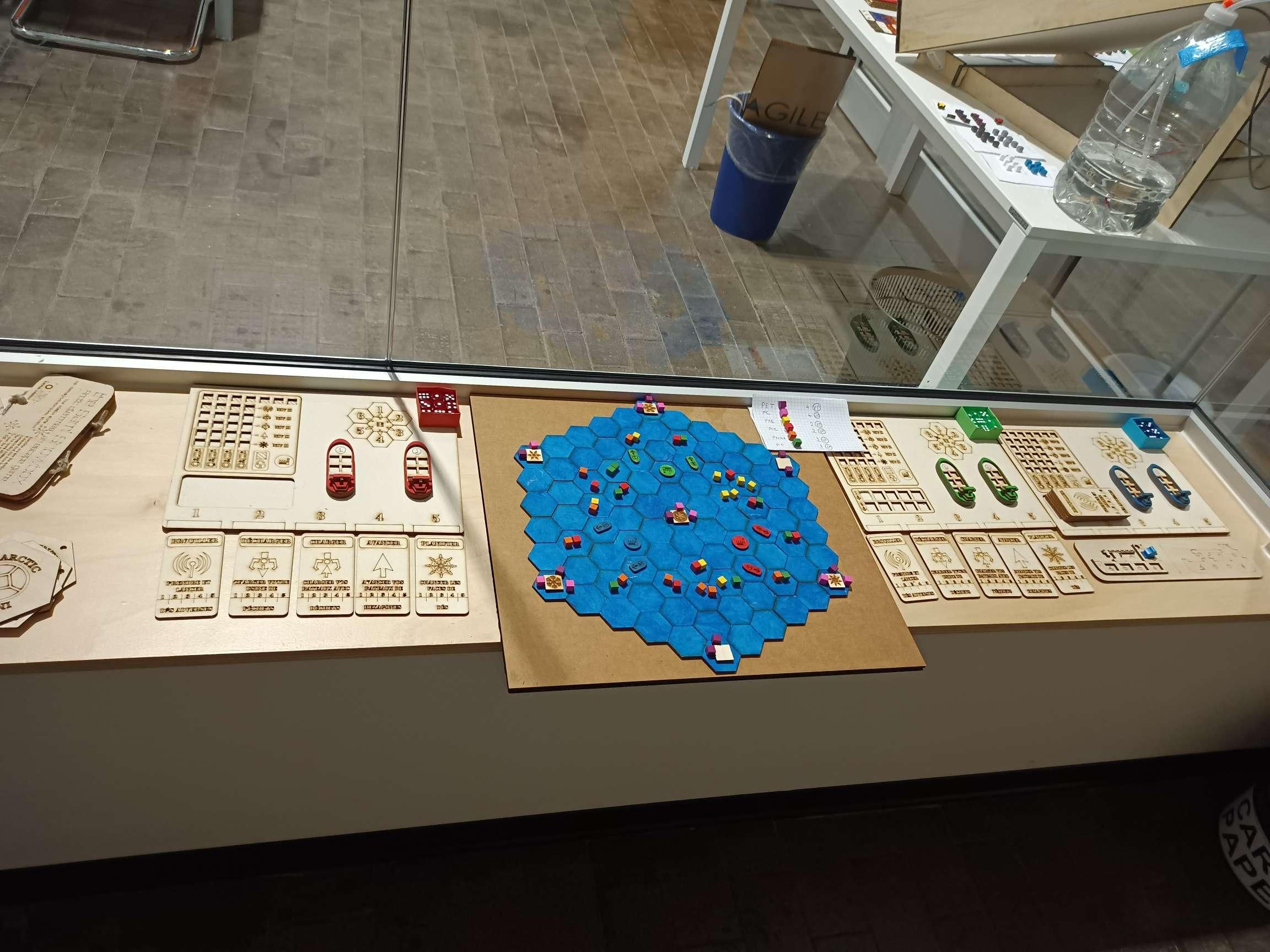 Arctic Clean Up Board Game Prototype V1 : 6 Steps - Instructables