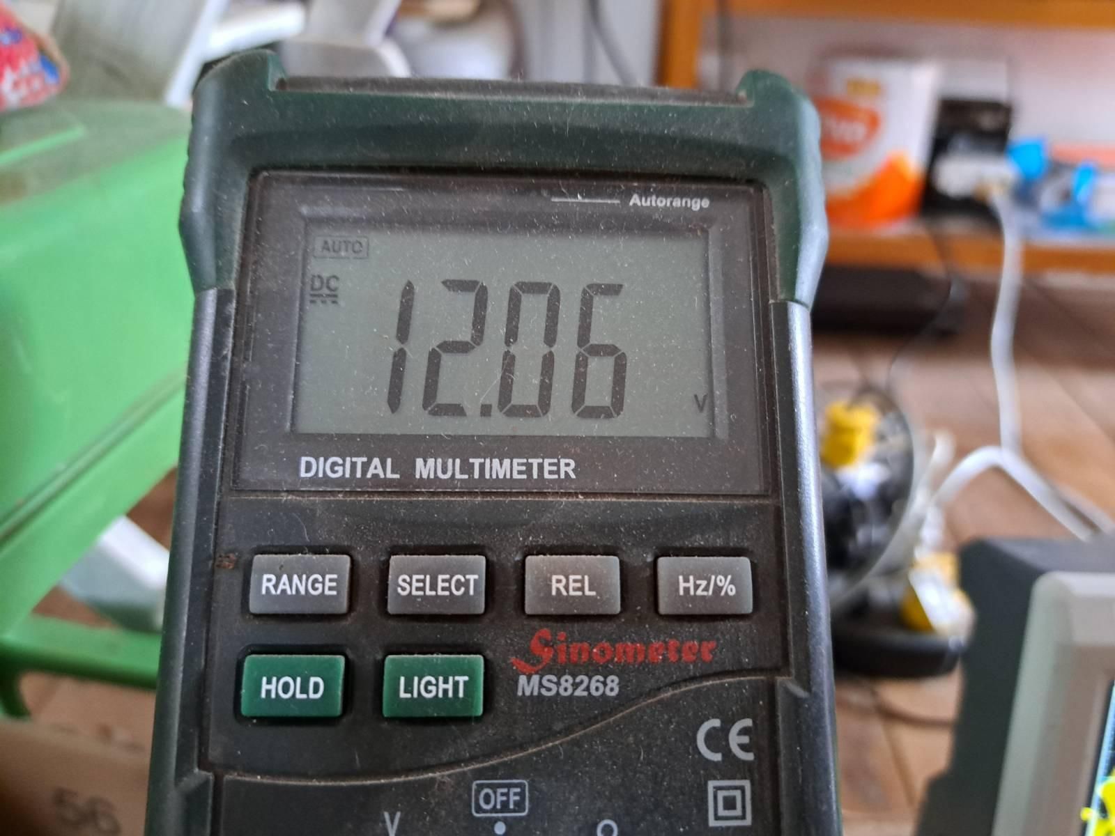 LDO Voltage Regulator, 3 MOSFETs and a Zener : 3 Steps - Instructables