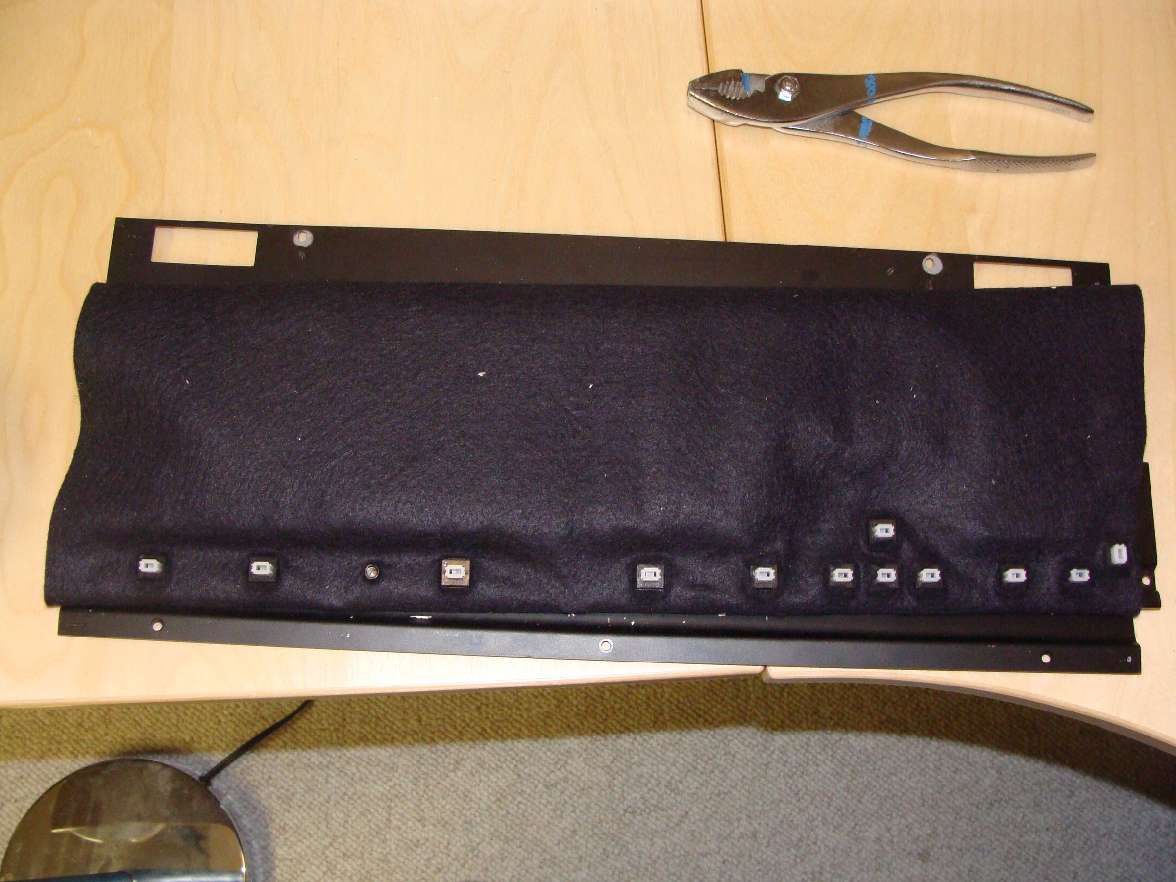 Cheap and Easy to Make Steampunk Keyboard : 7 Steps (with Pictures) - Instructables