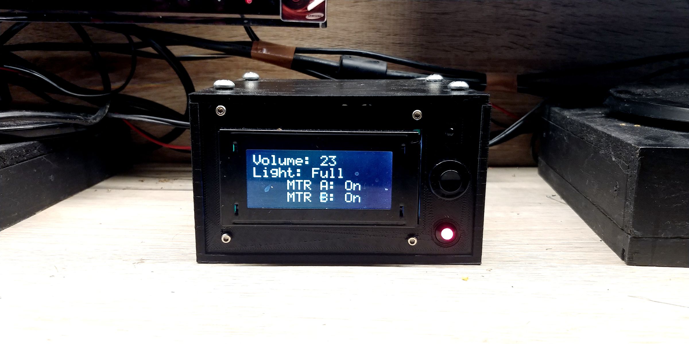 Remote Controlled Computer Desk : 8 Steps (with Pictures) - Instructables