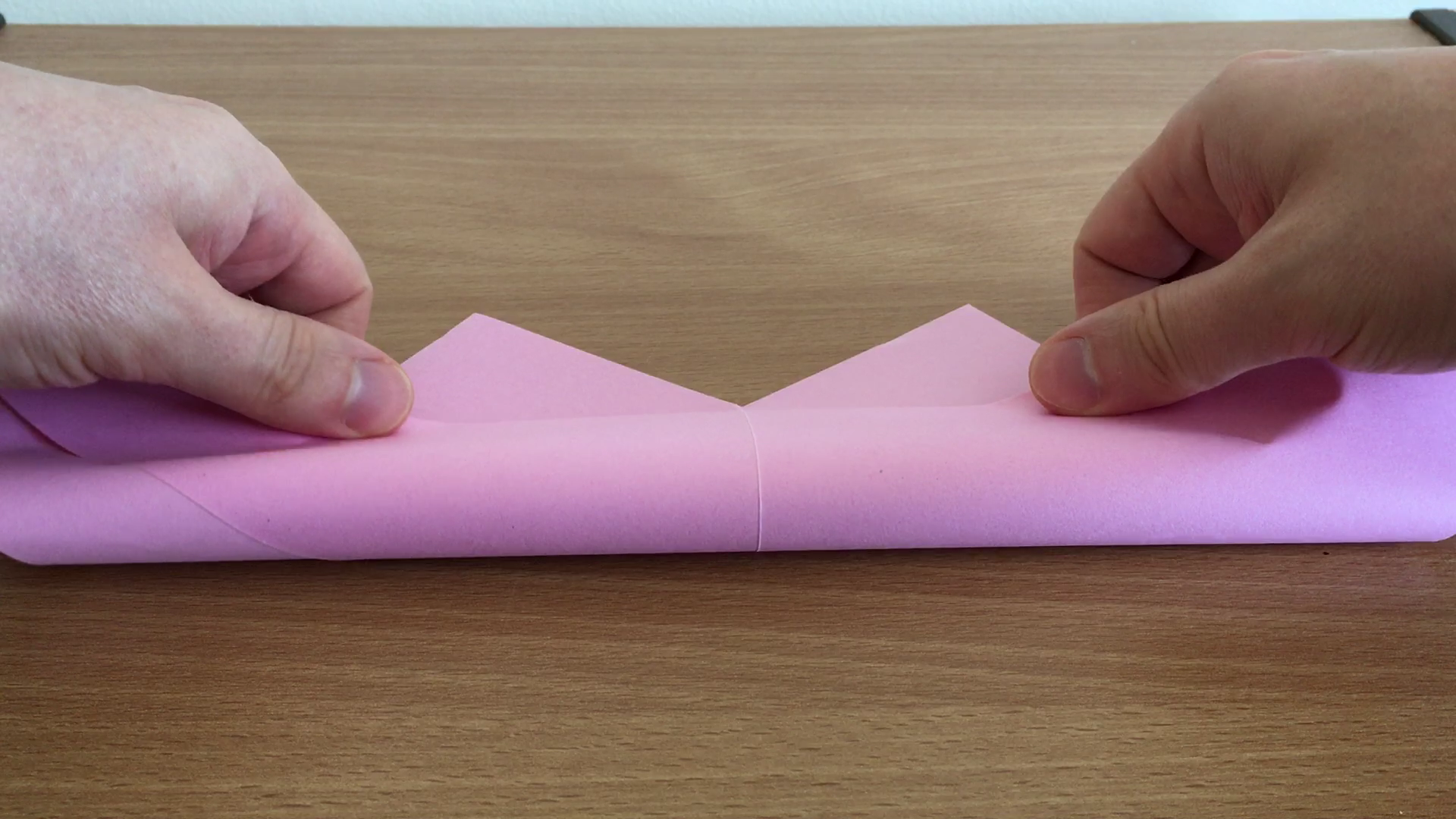 How to Make Traditional Origami Sunglasses : 10 Steps - Instructables