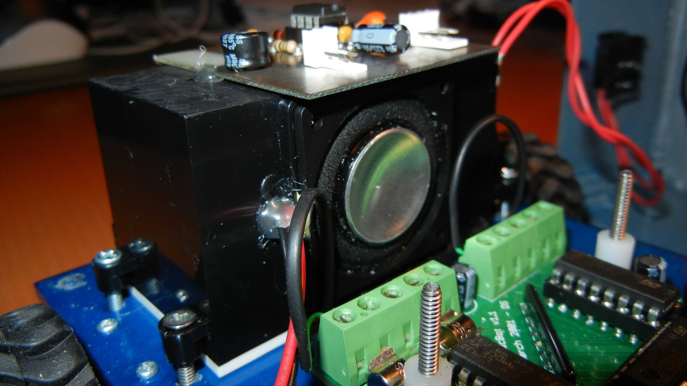JabberBot! the Arduino Robot With an ATMega Brain and Bluetooth Braun ...
