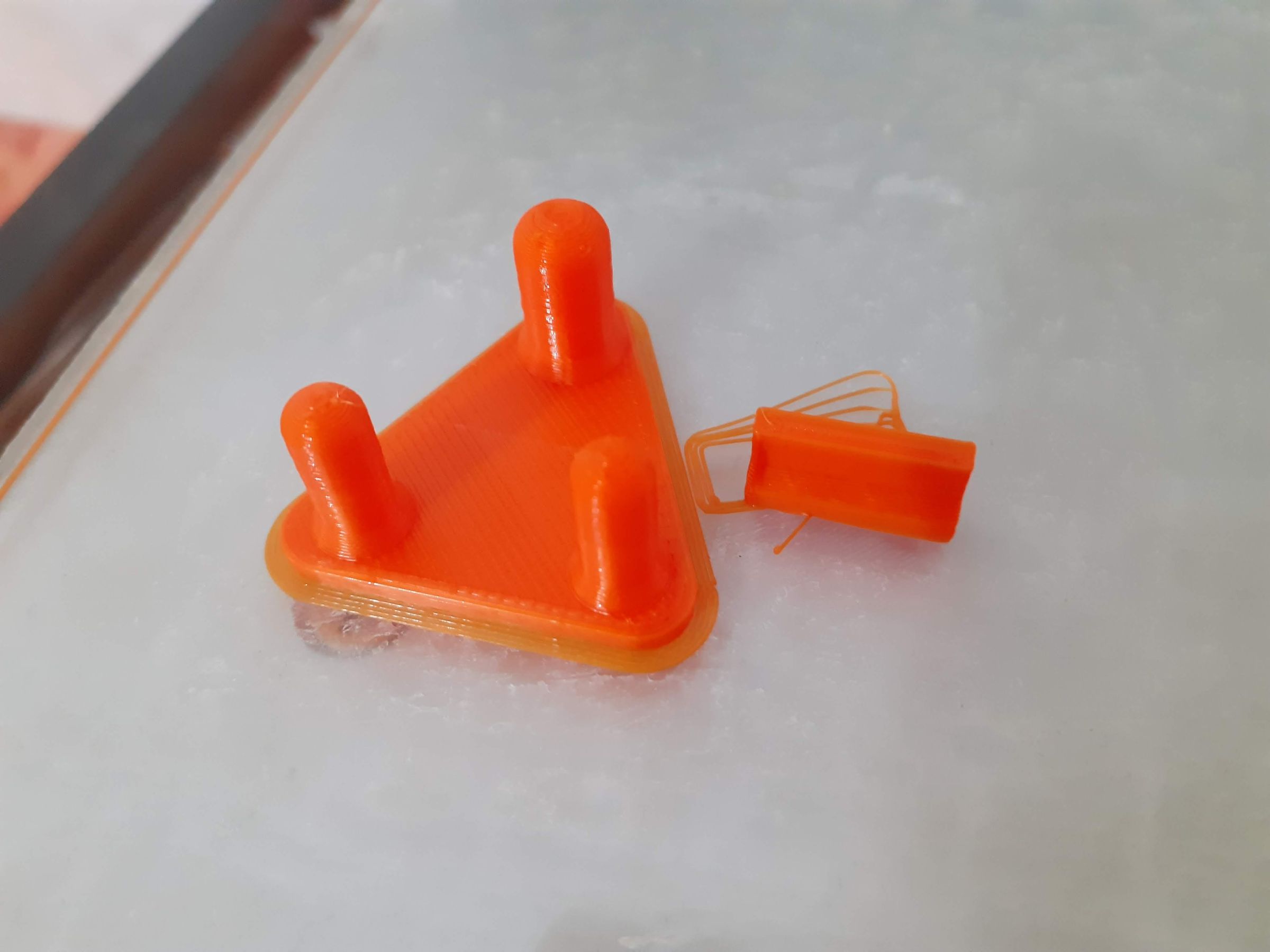 ELECRIC WALL SOCKET COVER : 3 Steps - Instructables