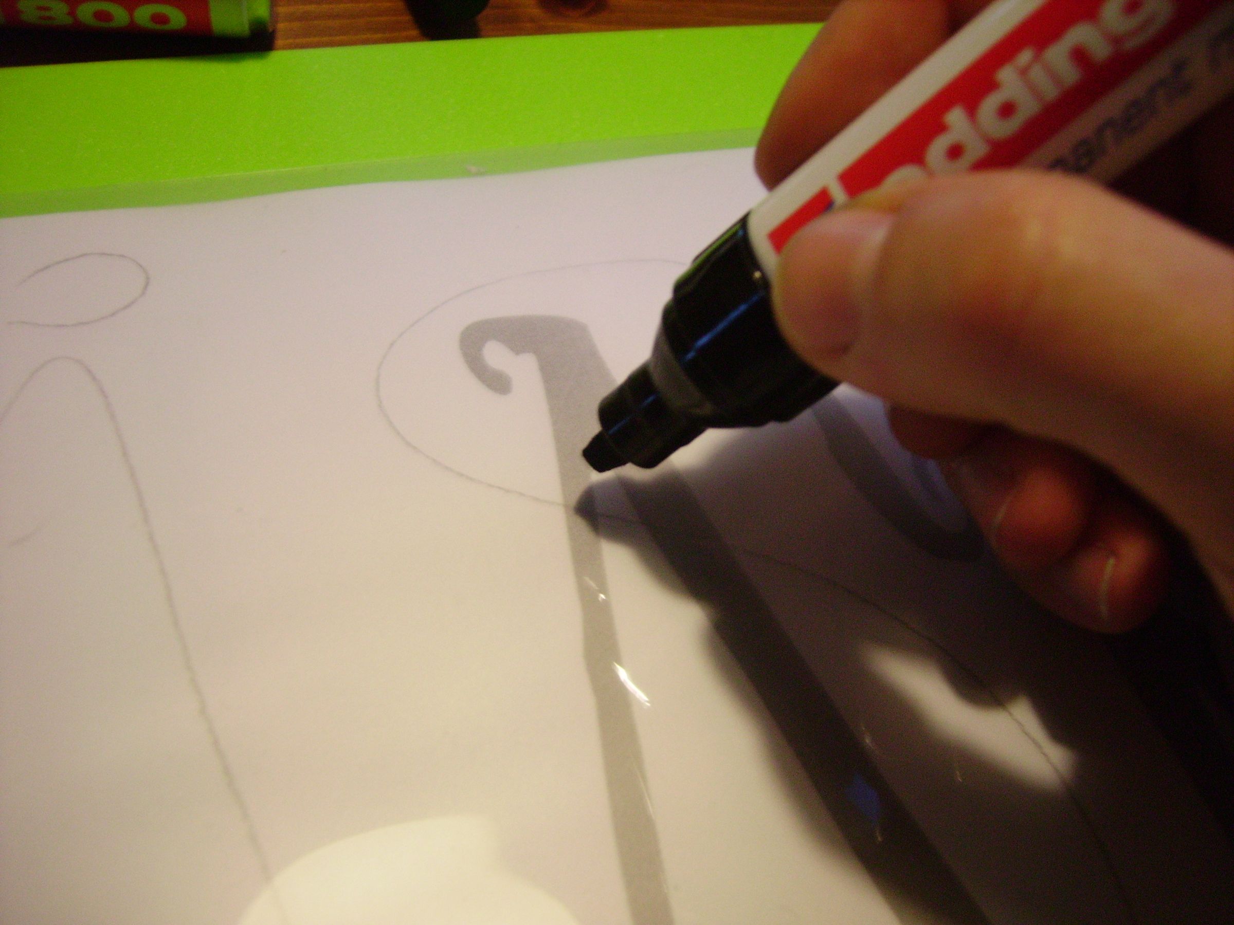 Paint Good Looking Signs : 7 Steps (with Pictures) - Instructables