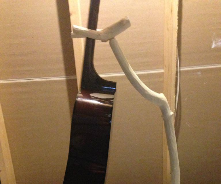 Rustic Guitar Stand : 5 Steps - Instructables