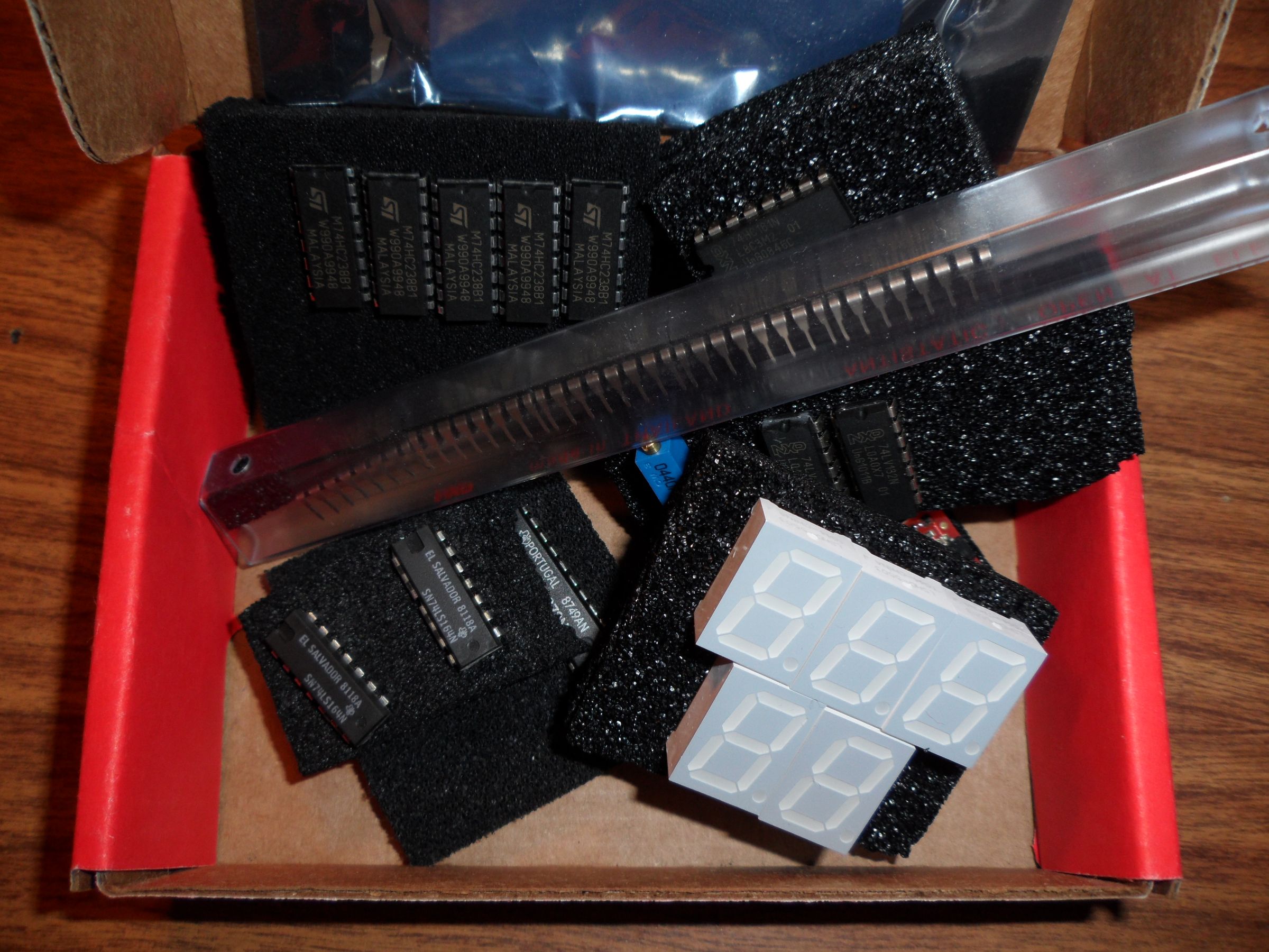 Organize Your IC's, Microcontrollers, and Misc Components - Instructables