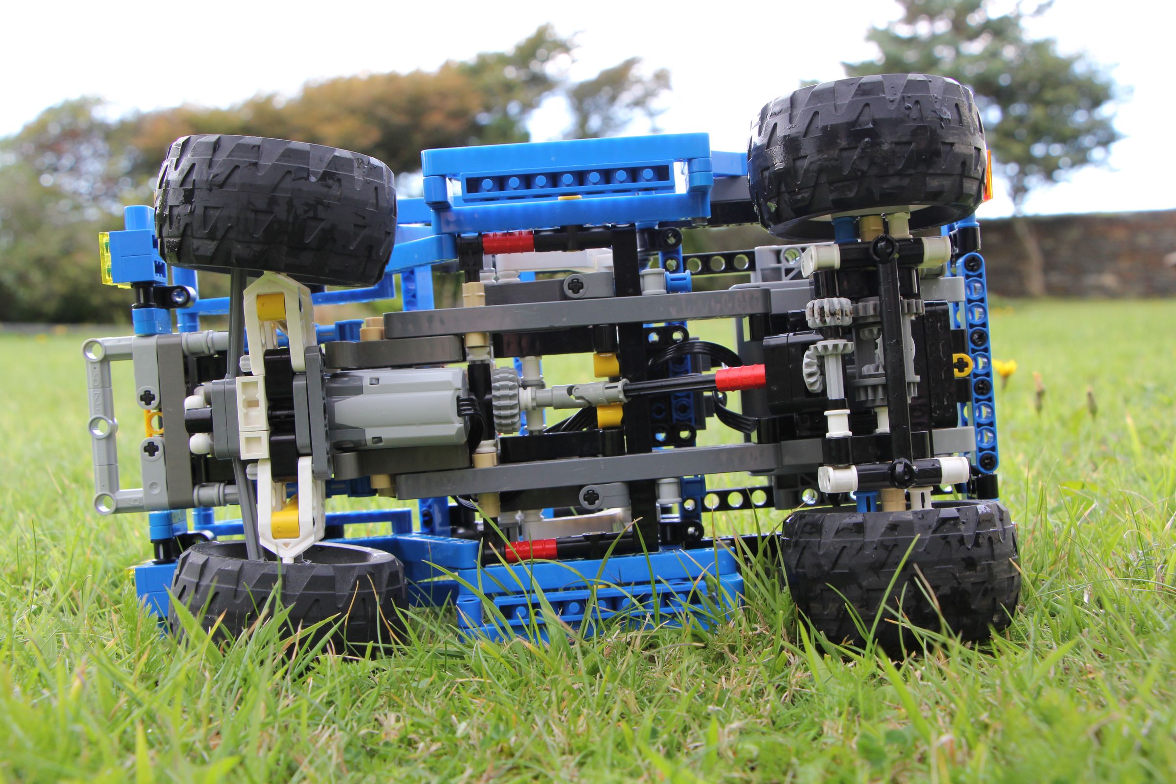 Lego Technic Remote Control Off Roader Version 2 - Instructables