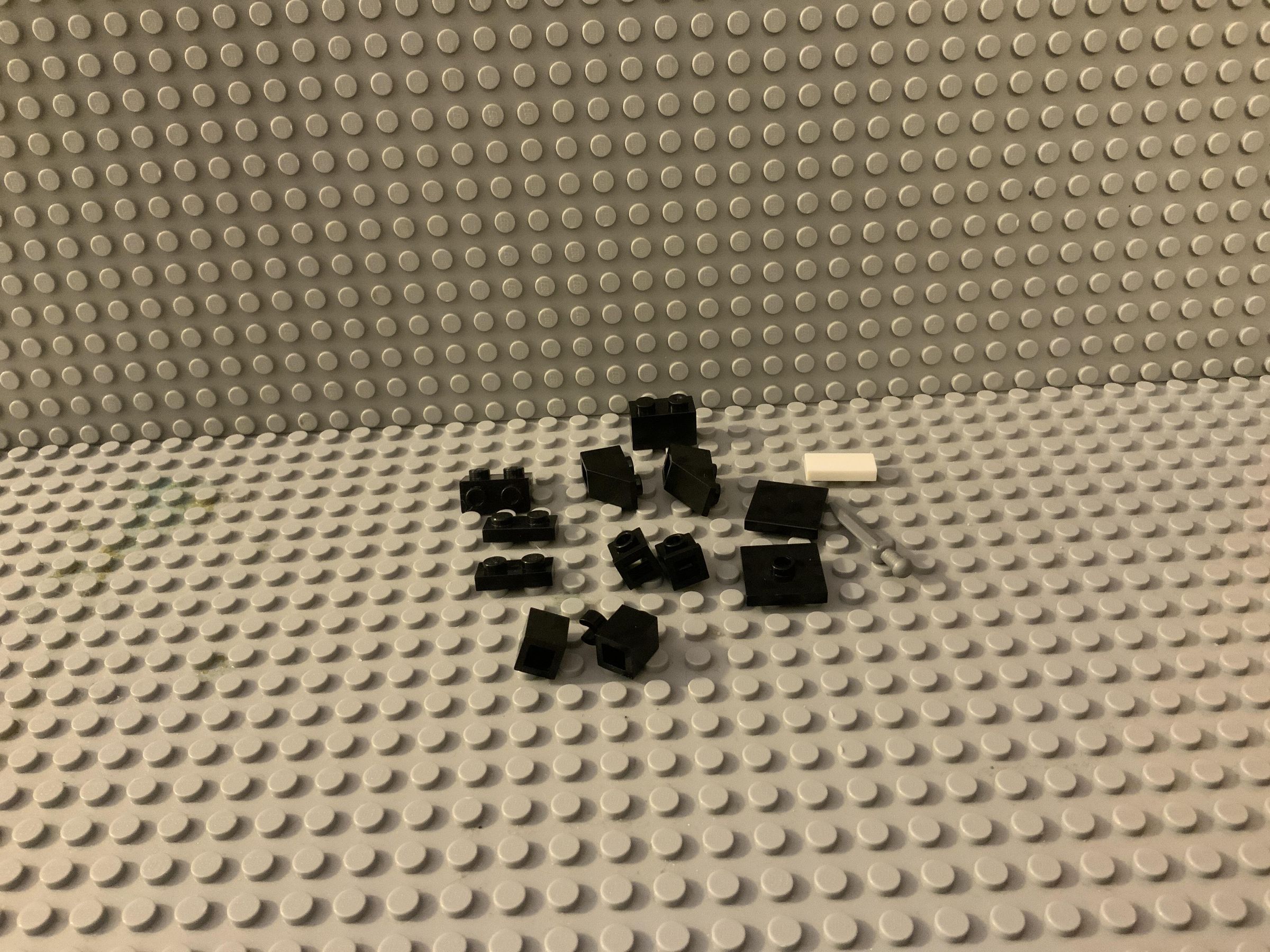 Mini Among Us Character : 4 Steps - Instructables