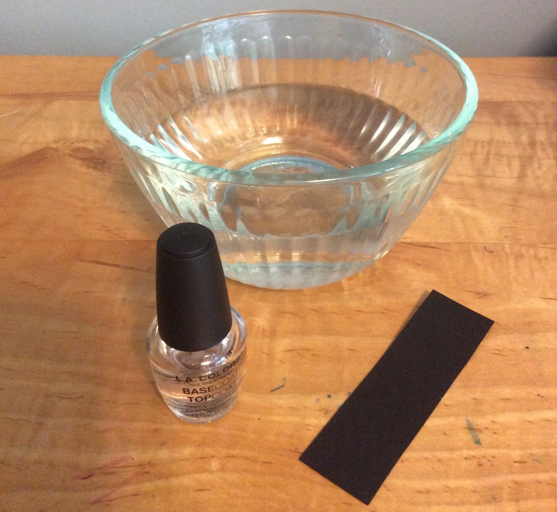 Rainbow Nail Polish Paper Experiment and Craft : 5 Steps - Instructables