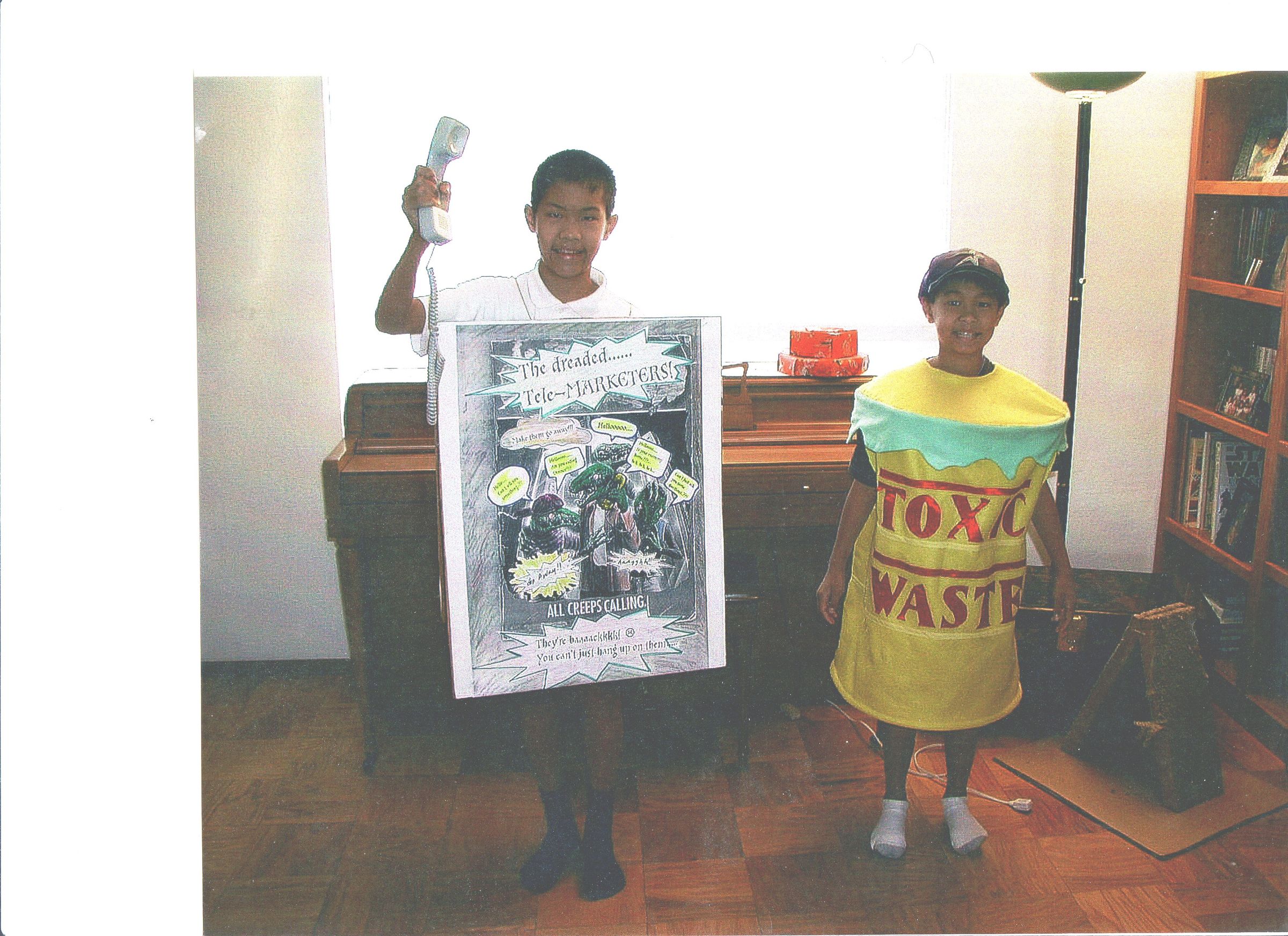 "Toxic Waste" Halloween Costume! : 11 Steps - Instructables