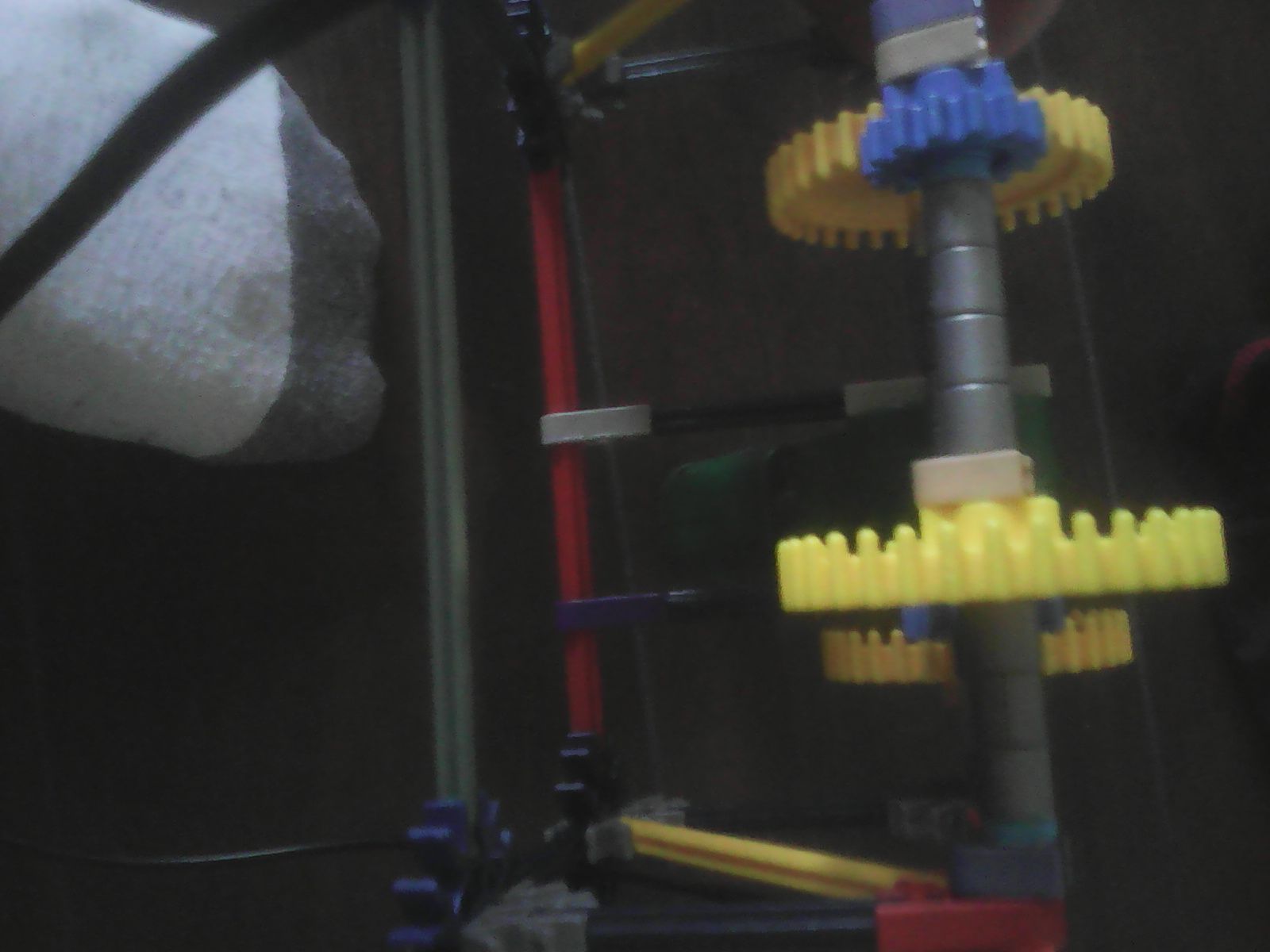 The K'nex 3 Speed Gearbox : 5 Steps - Instructables