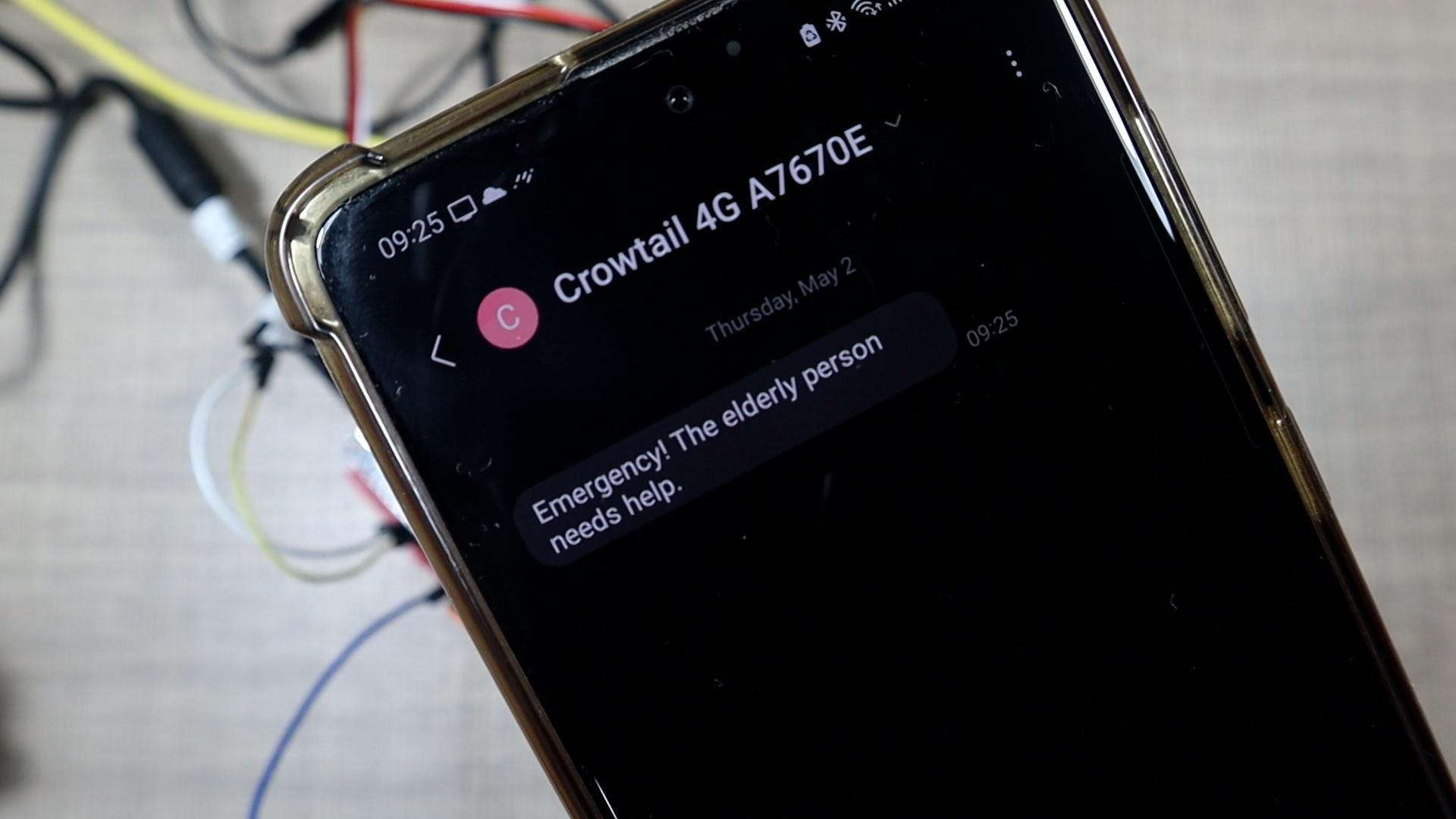 DIY Emergency Dialer and SMS Sender Prototype With NodeMCU and 4G Module : 5 Steps - Instructables