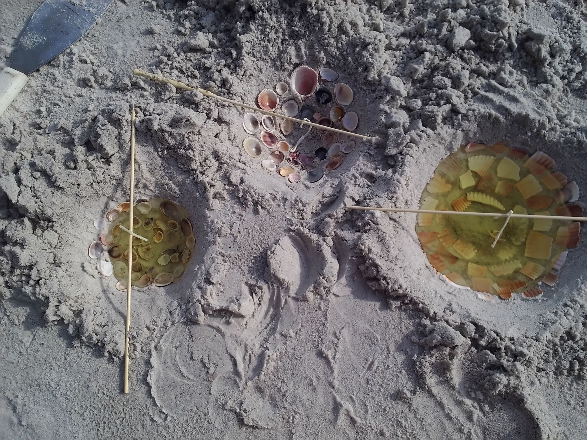 Let's Make Beach Candles! : 6 Steps - Instructables