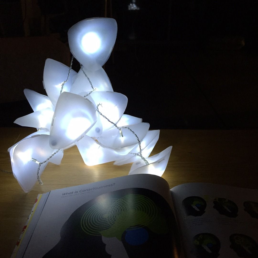 HDPE Tetrahedron Lamp : 10 Steps (with Pictures) - Instructables