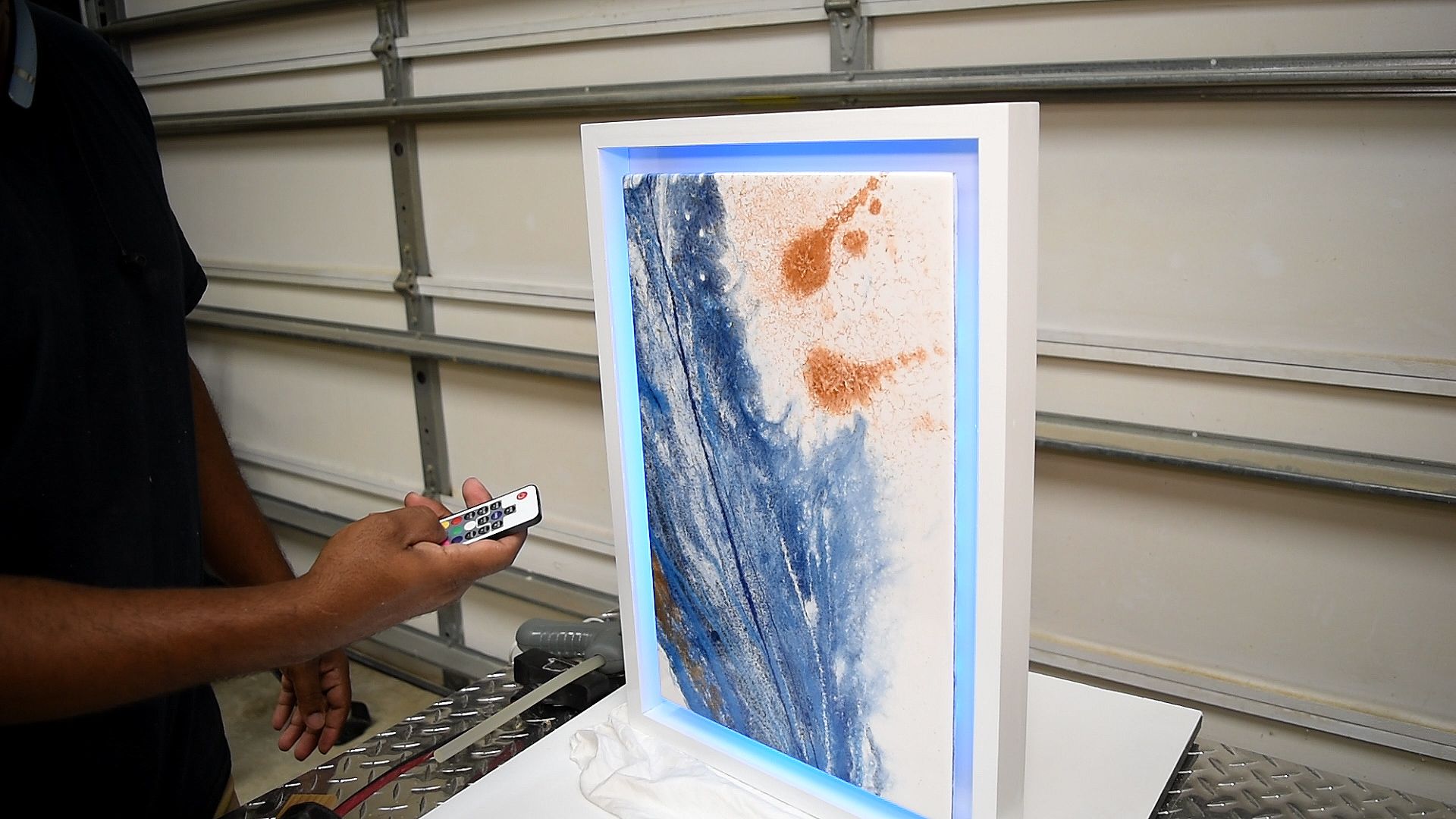 Epoxy Resin Wall Art With LEDs : 8 Steps (with Pictures) - Instructables