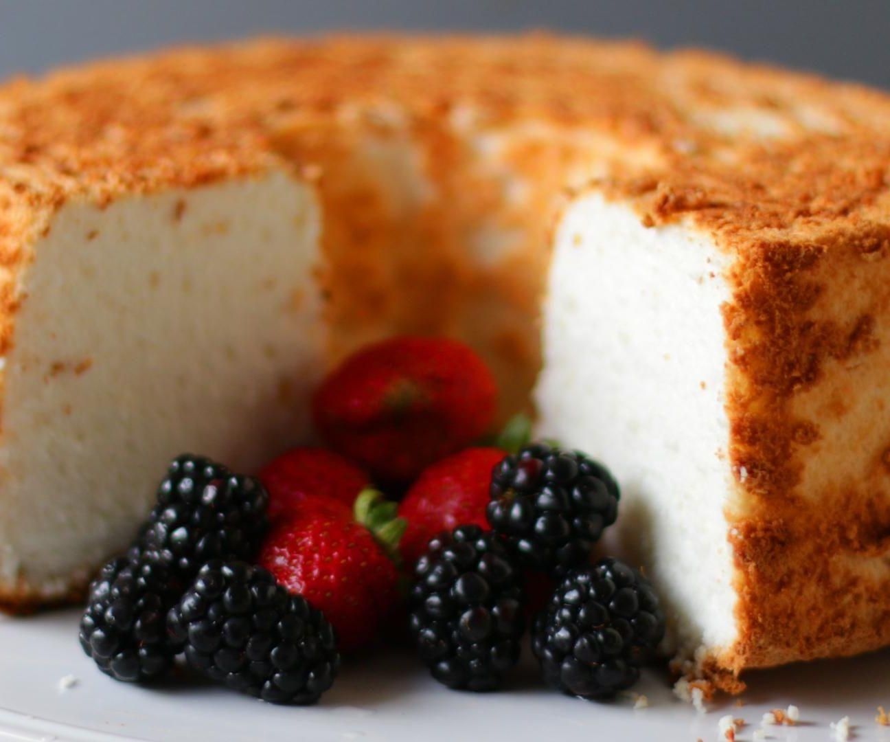 Amazing Angel Food Cake : 12 Steps (with Pictures) - Instructables