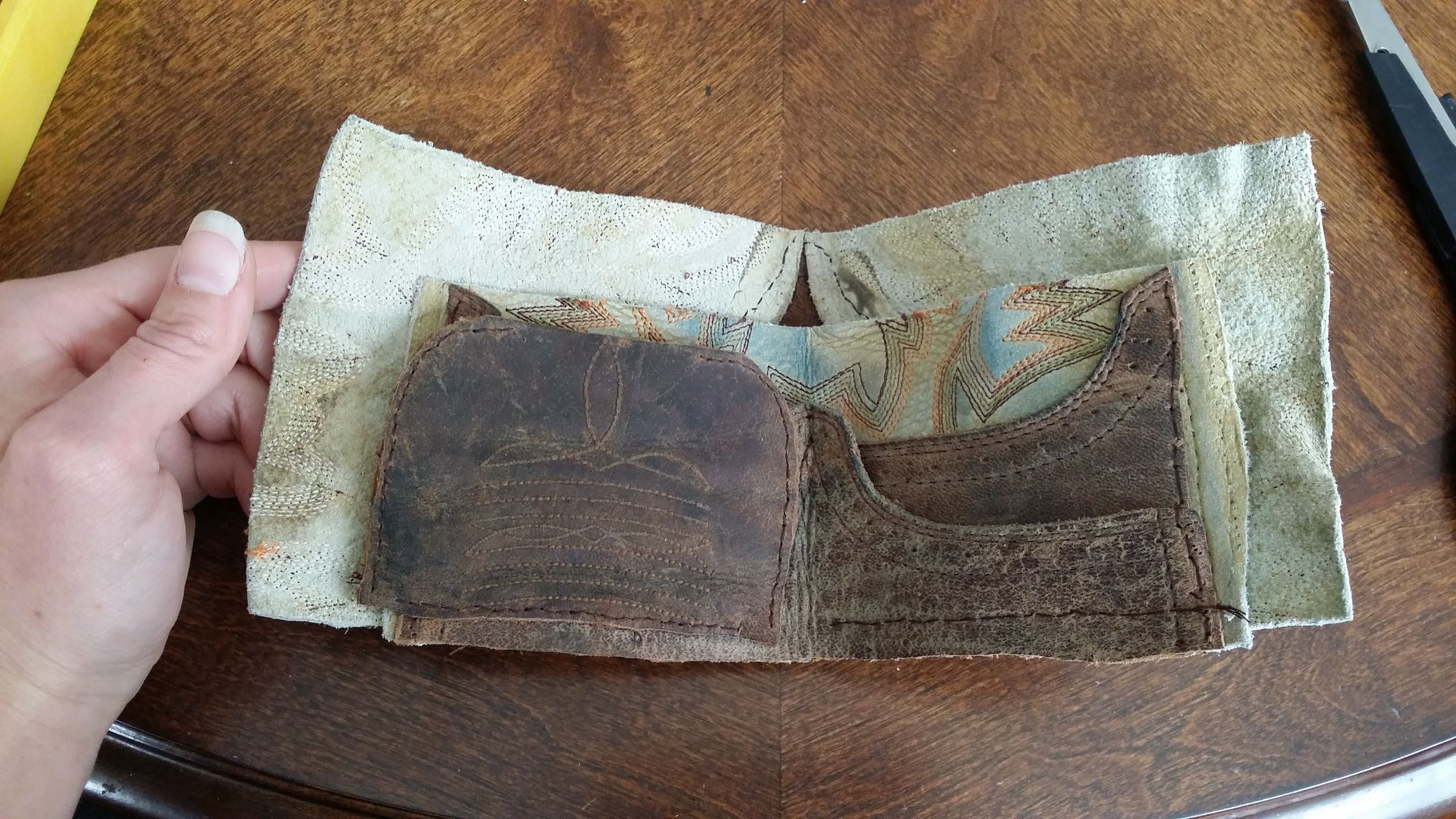 Cowboy Boot Wallet : 5 Steps (with Pictures) - Instructables