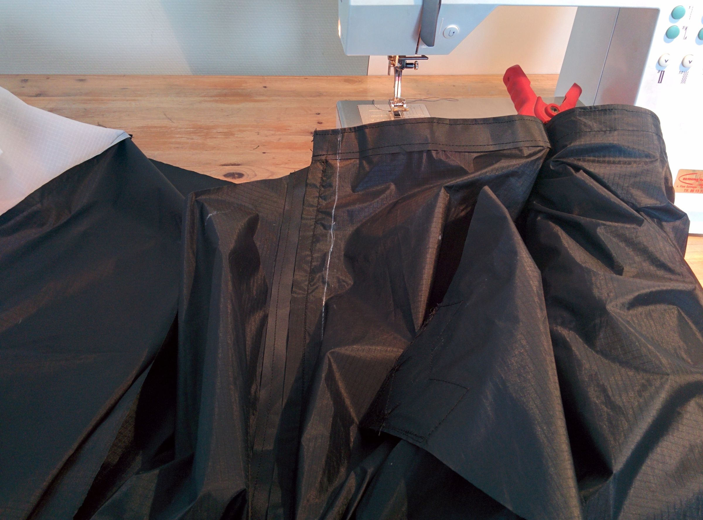 A Giant Kite : 11 Steps (with Pictures) - Instructables