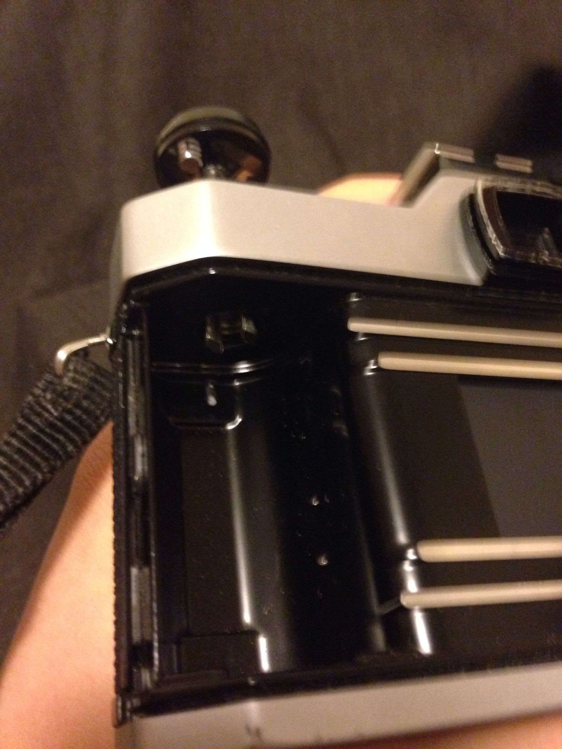 A Beginners Guide to 35mm Film Photography : 7 Steps - Instructables