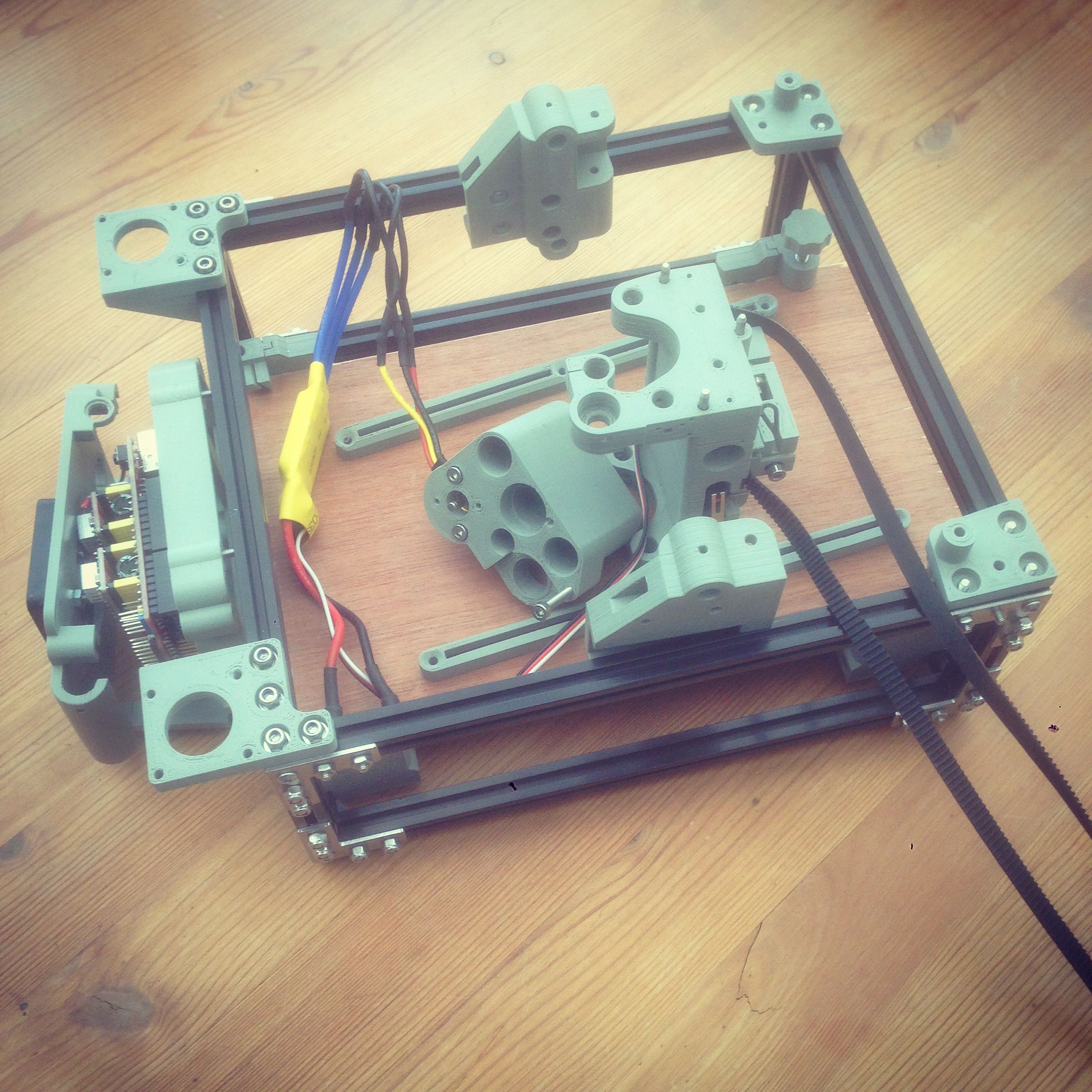 Ant PCB Maker (modifications) : 11 Steps - Instructables
