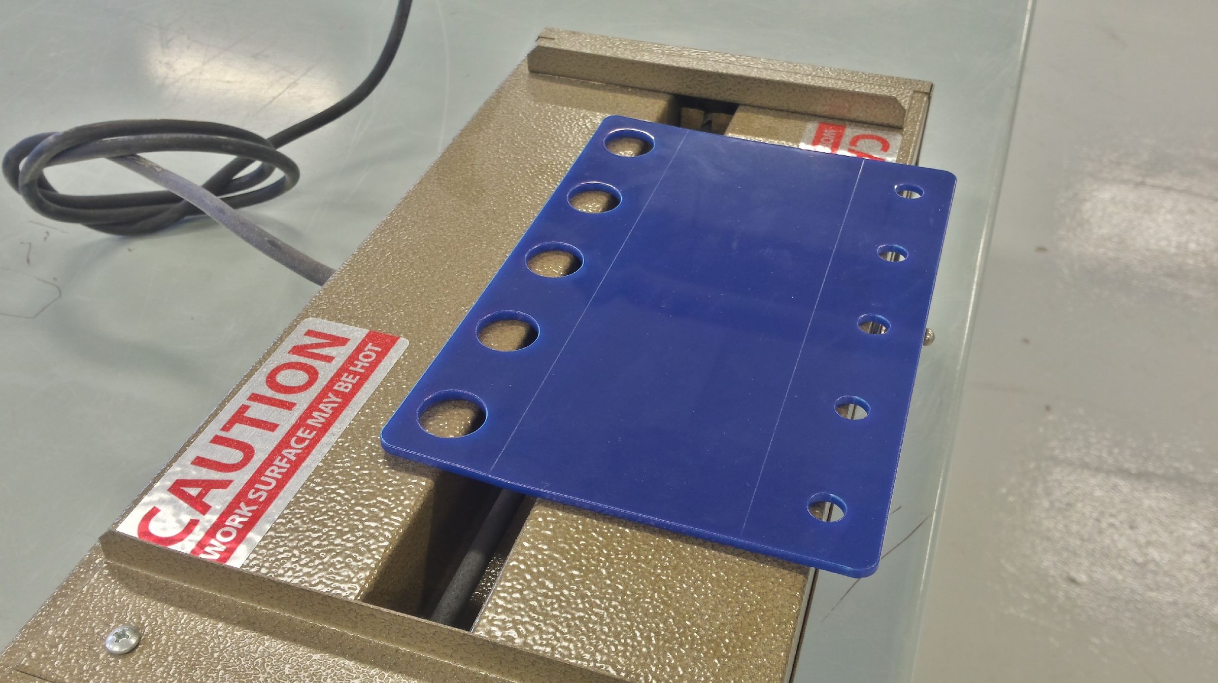 Quick, Easy Marker Holder : 7 Steps (with Pictures) - Instructables