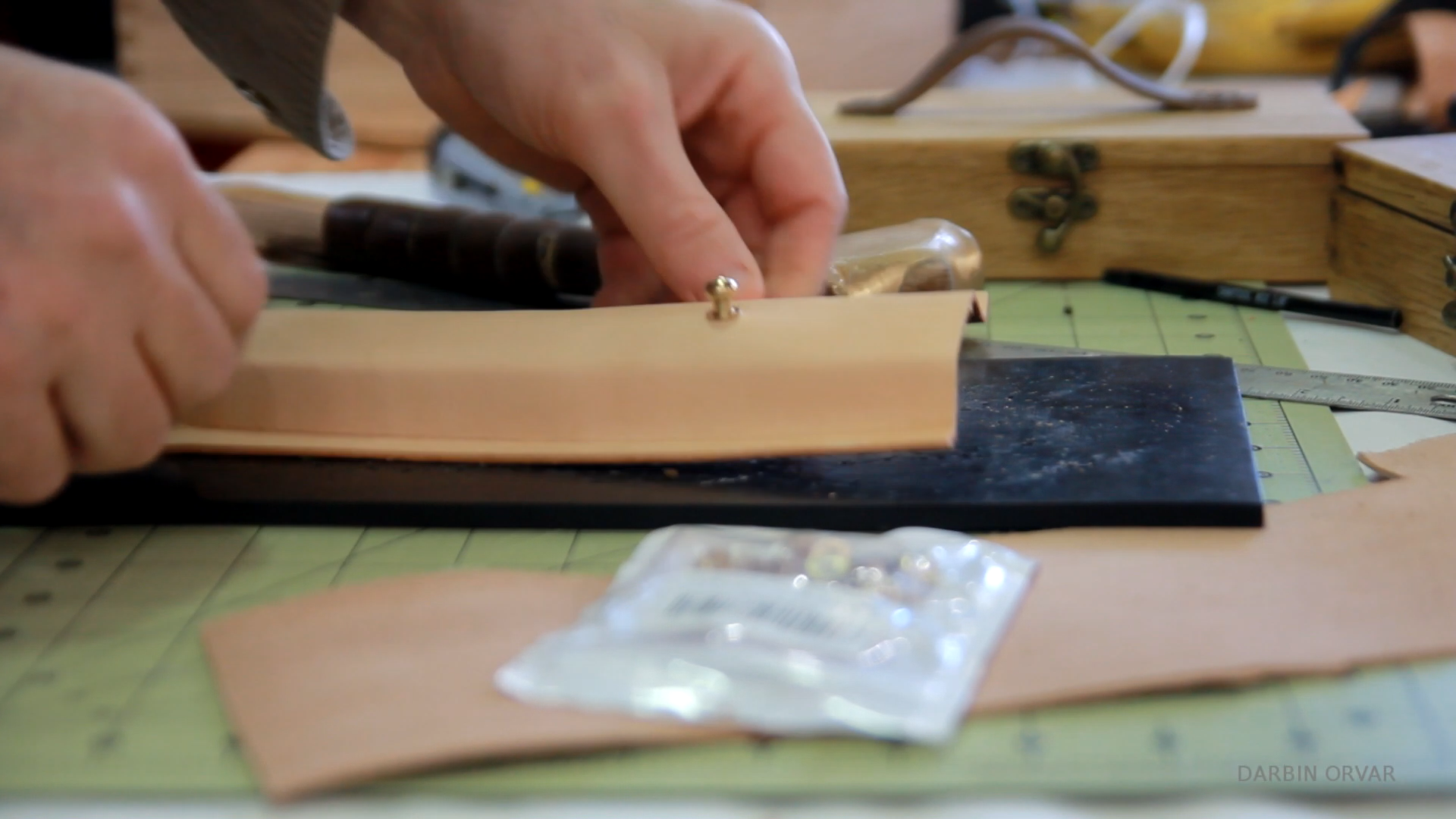 8 Easy DIY Leather Christmas Gifts : 9 Steps (with Pictures ...