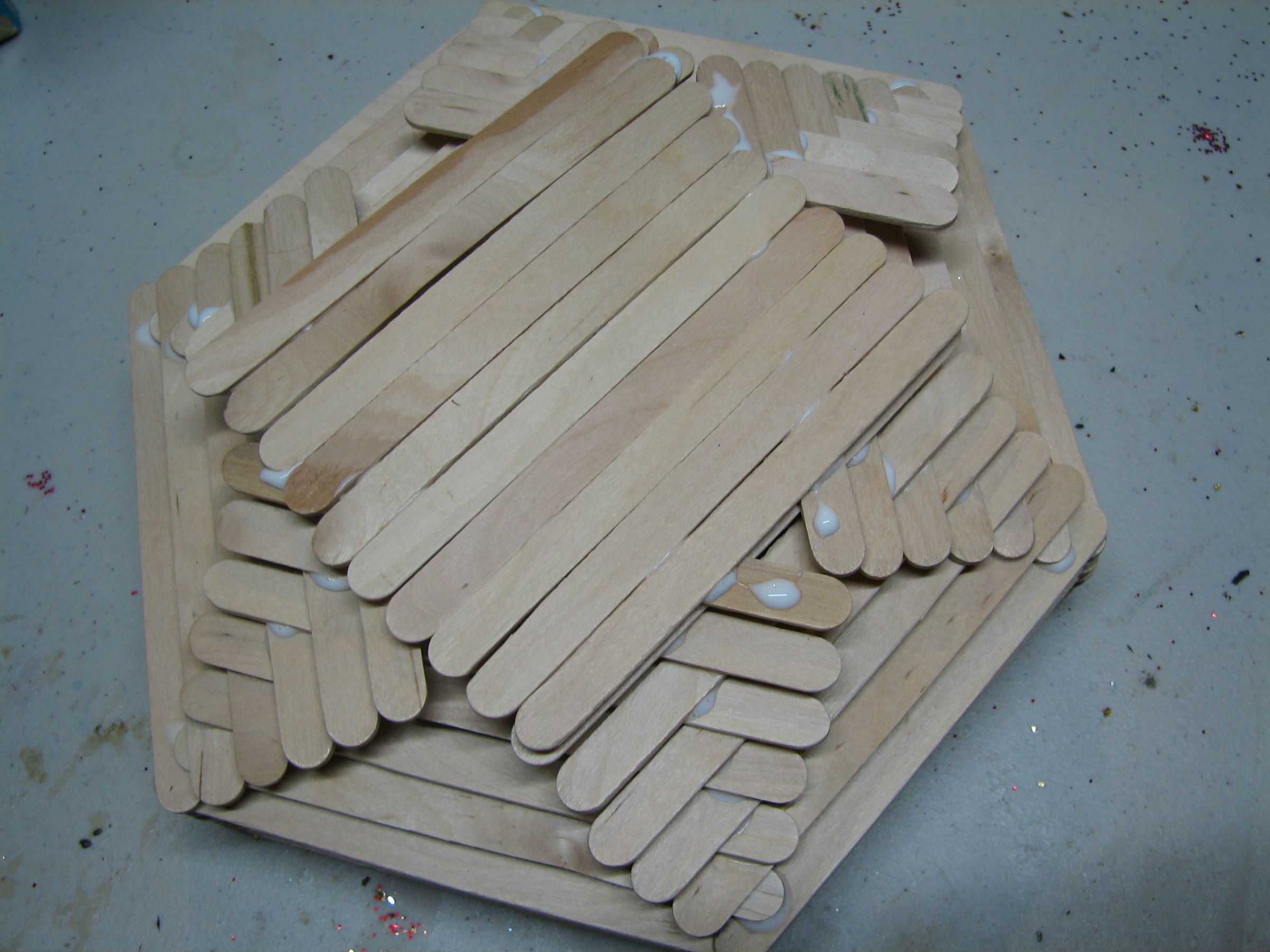 Popsicle Stick Basket : 7 Steps (with Pictures) - Instructables