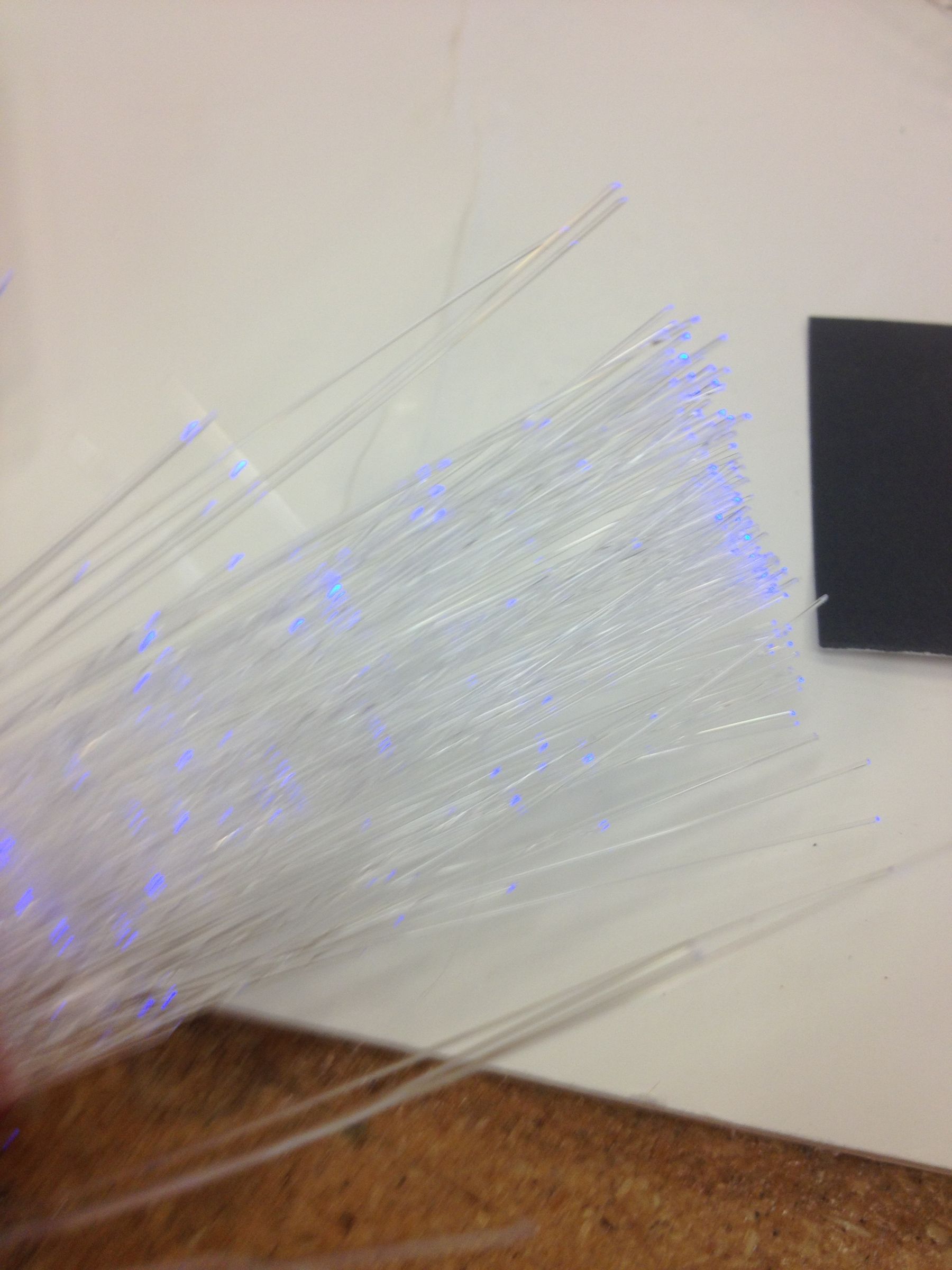 How to Cut Fiber Optic Lights "I Made It at the TechShop" : 4 Steps ...