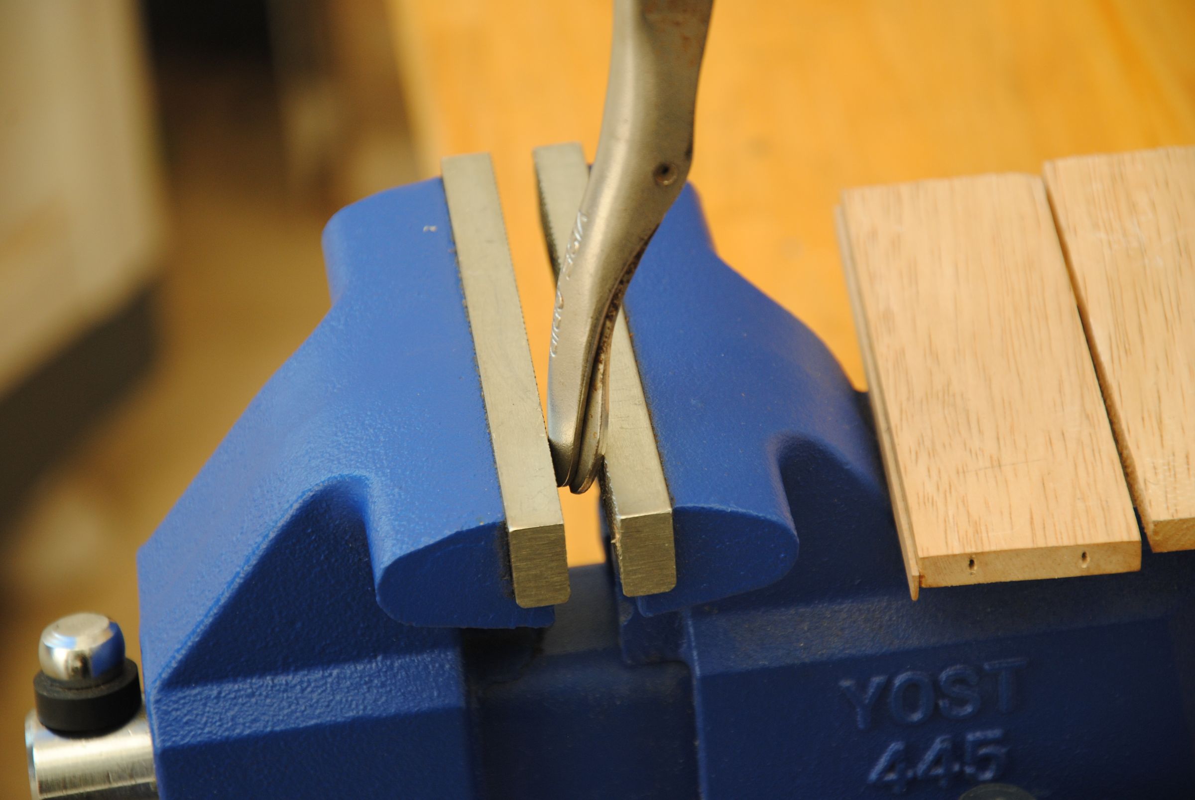 10 MORE Bench Vise Tips, Tricks, & Hacks (Part 2) : 11 Steps (with ...