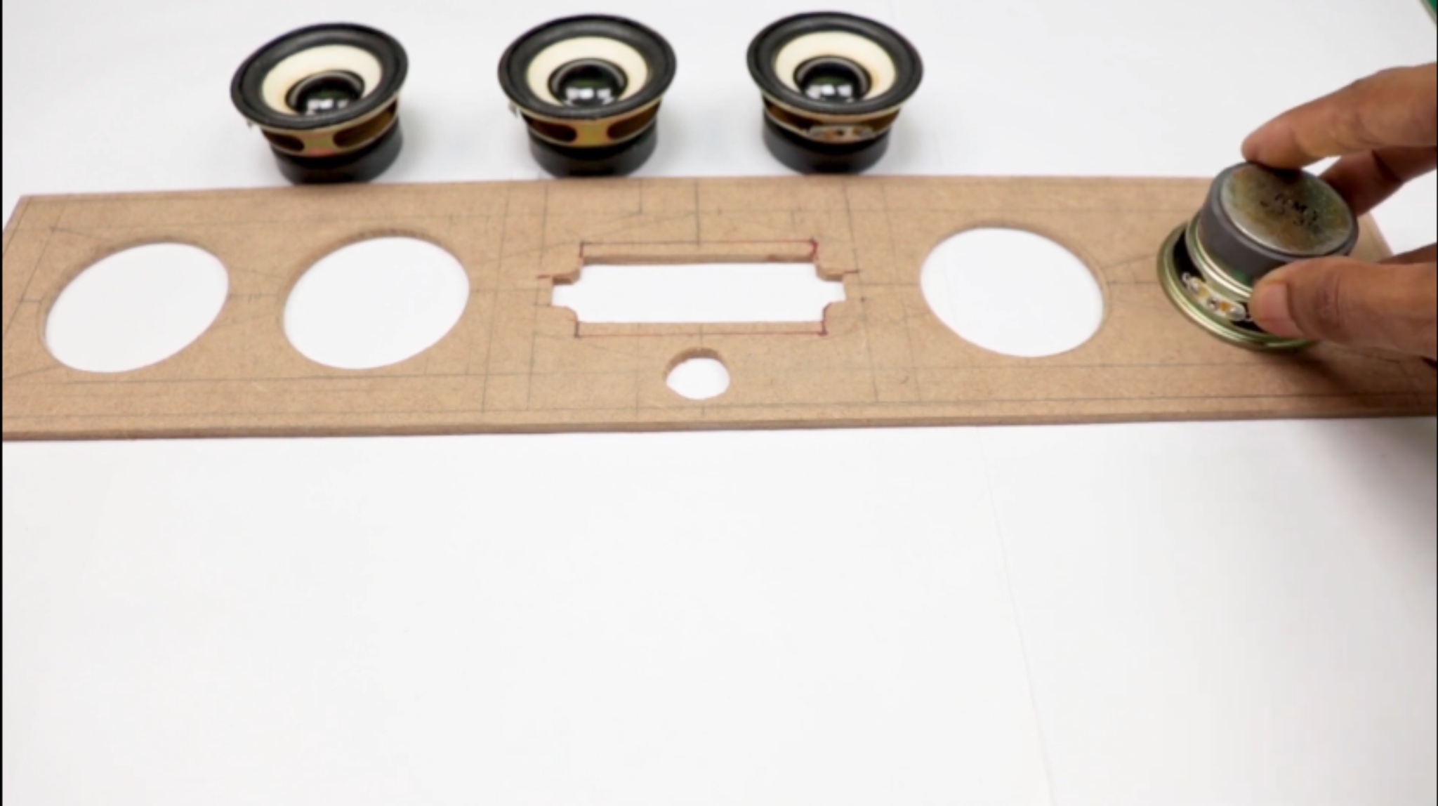 DIY Homemade Boombox : 9 Steps - Instructables