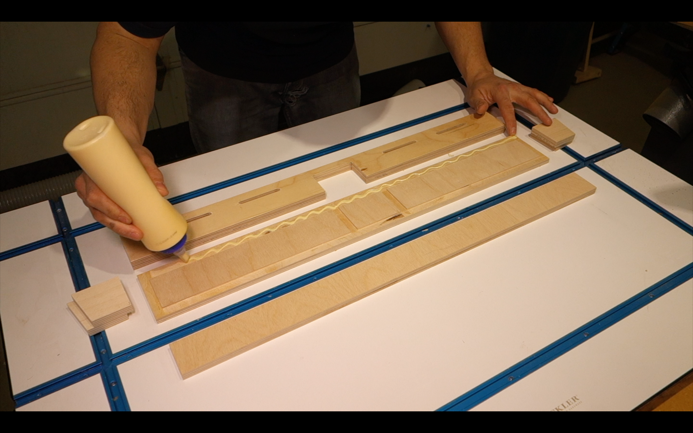 Make It - Adjustable Router Fence : 7 Steps (with Pictures) - Instructables