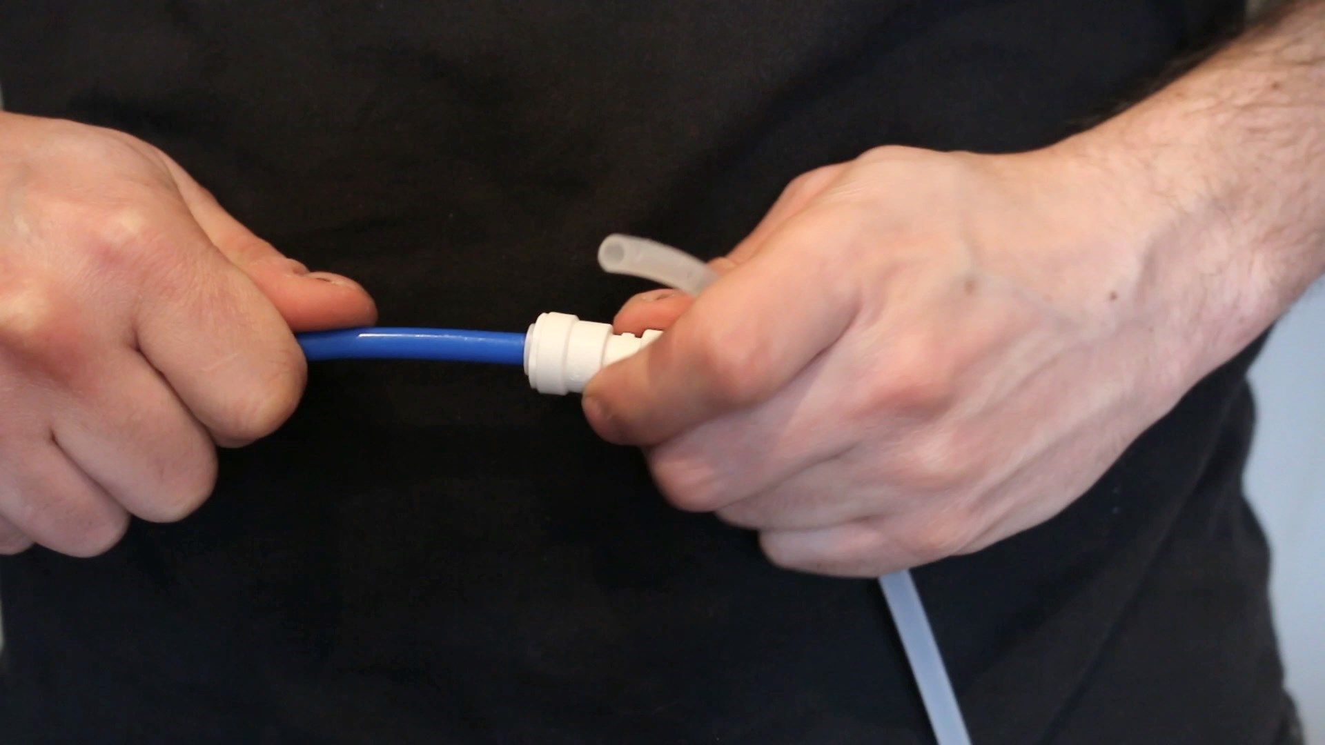 How to Connect a Water Line to Your Refrigerator : 7 Steps (with ...