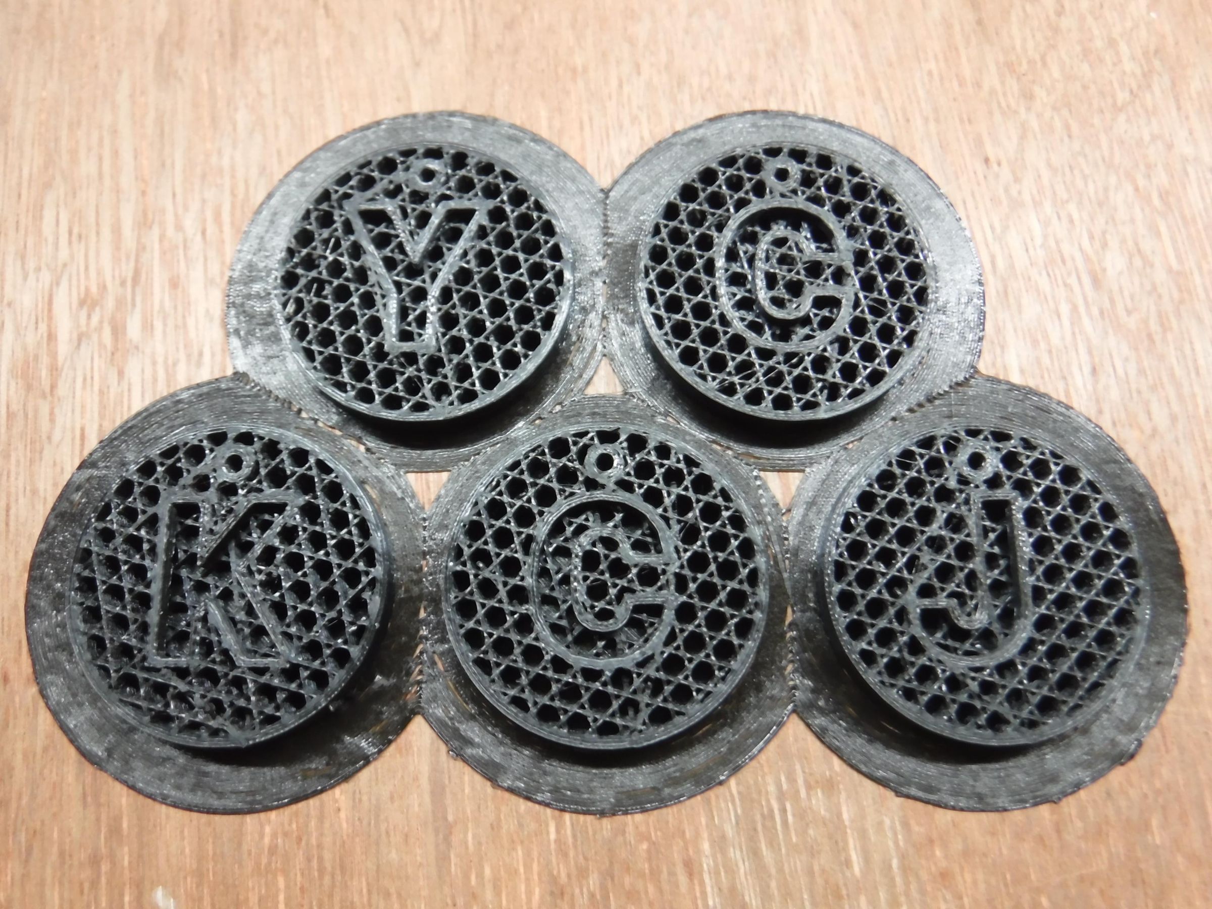 Personalised Pendants : 8 Steps (with Pictures) - Instructables