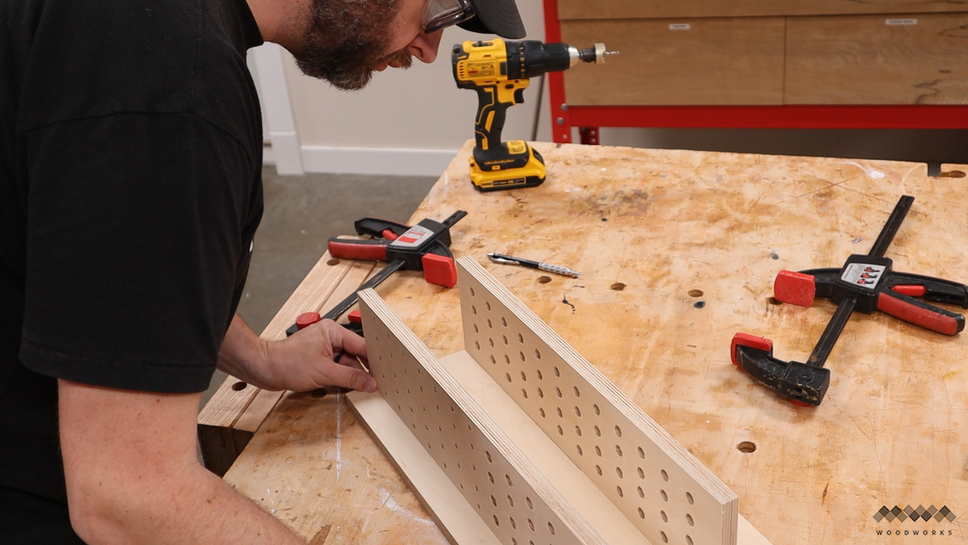 Ultimate Router Station : 17 Steps (with Pictures) - Instructables