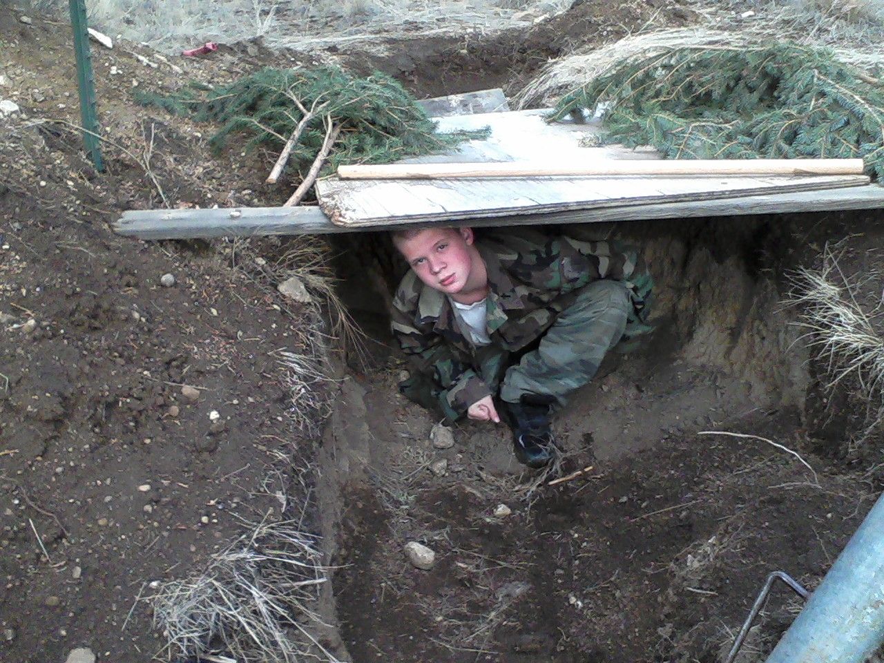 How 2 Make a Basic Airsoft Bunker : 4 Steps - Instructables