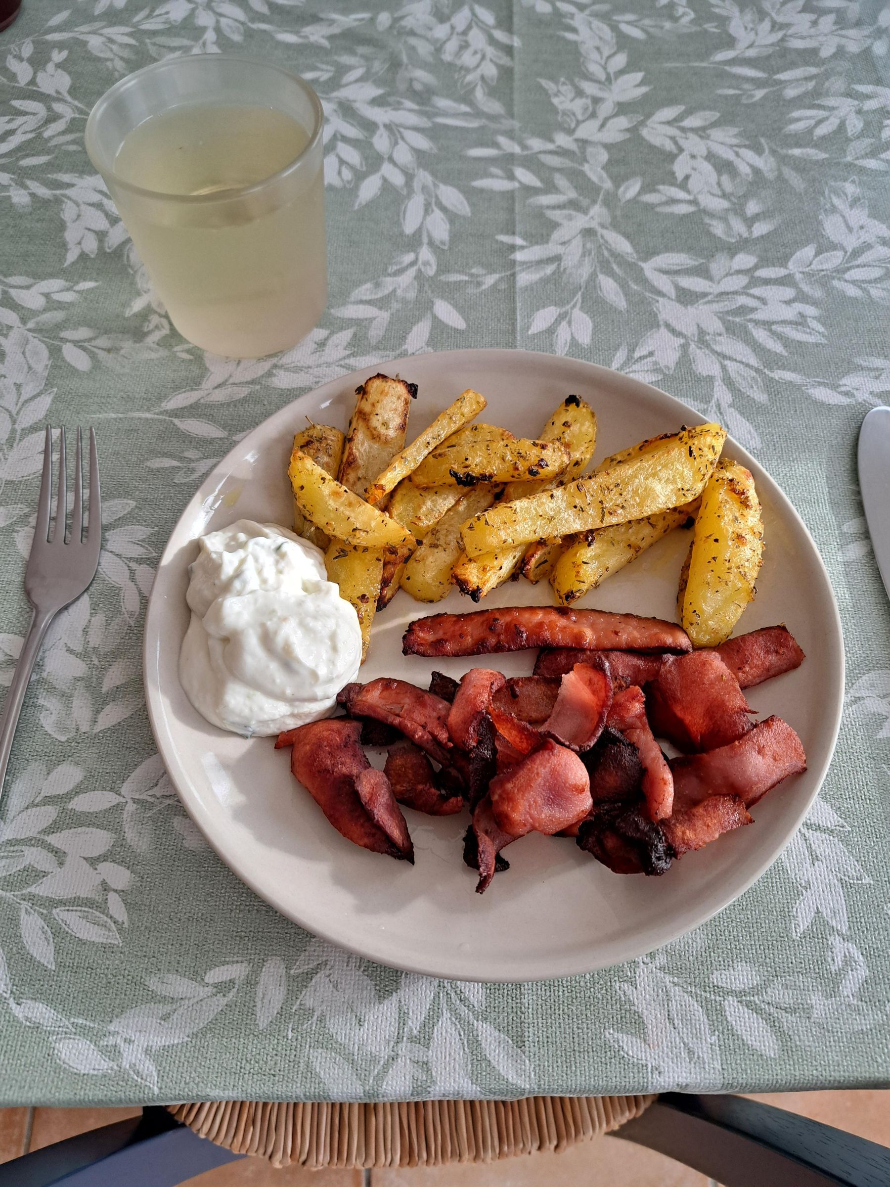 KISS Principle Greek Gyros With Fries : 5 Steps - Instructables