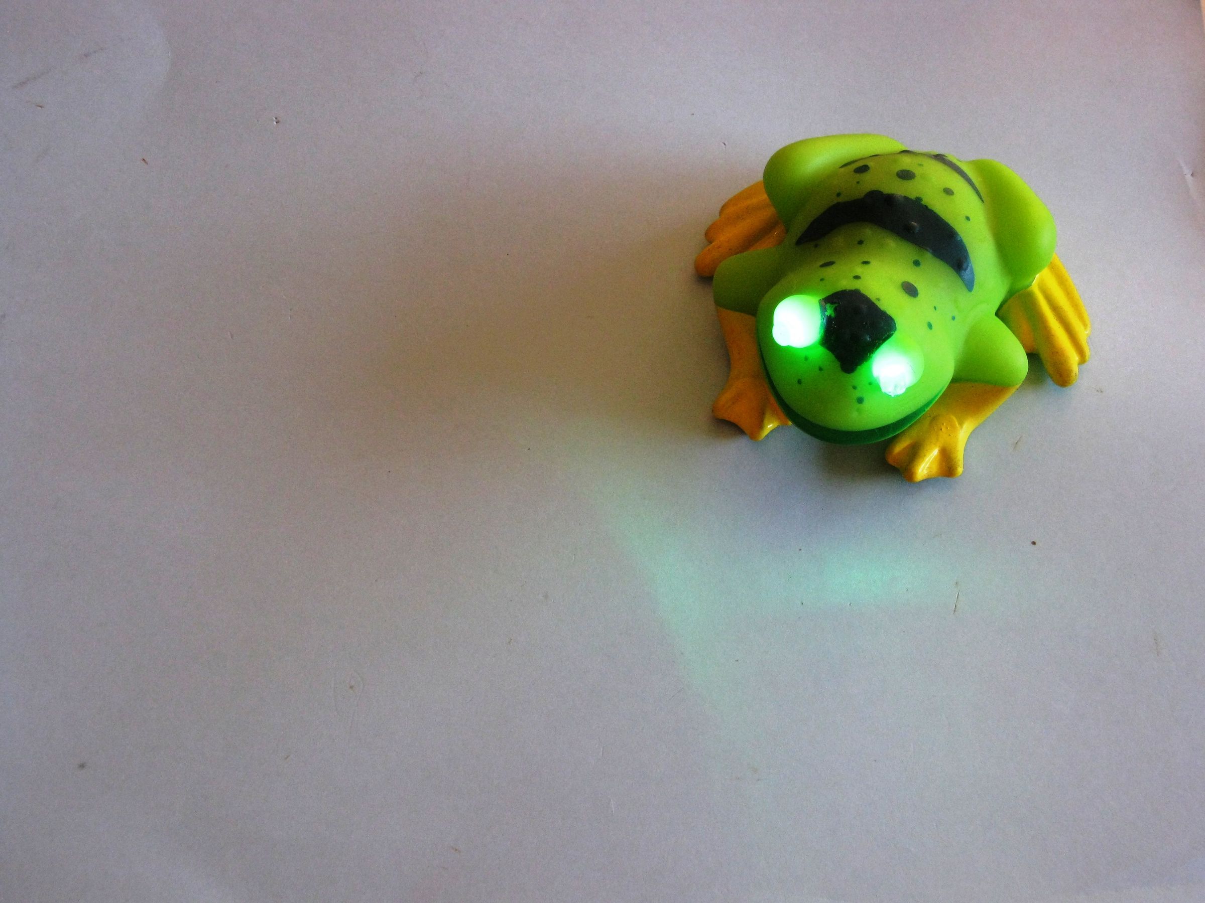 The Marvelous LED HypnoFrog : 9 Steps - Instructables