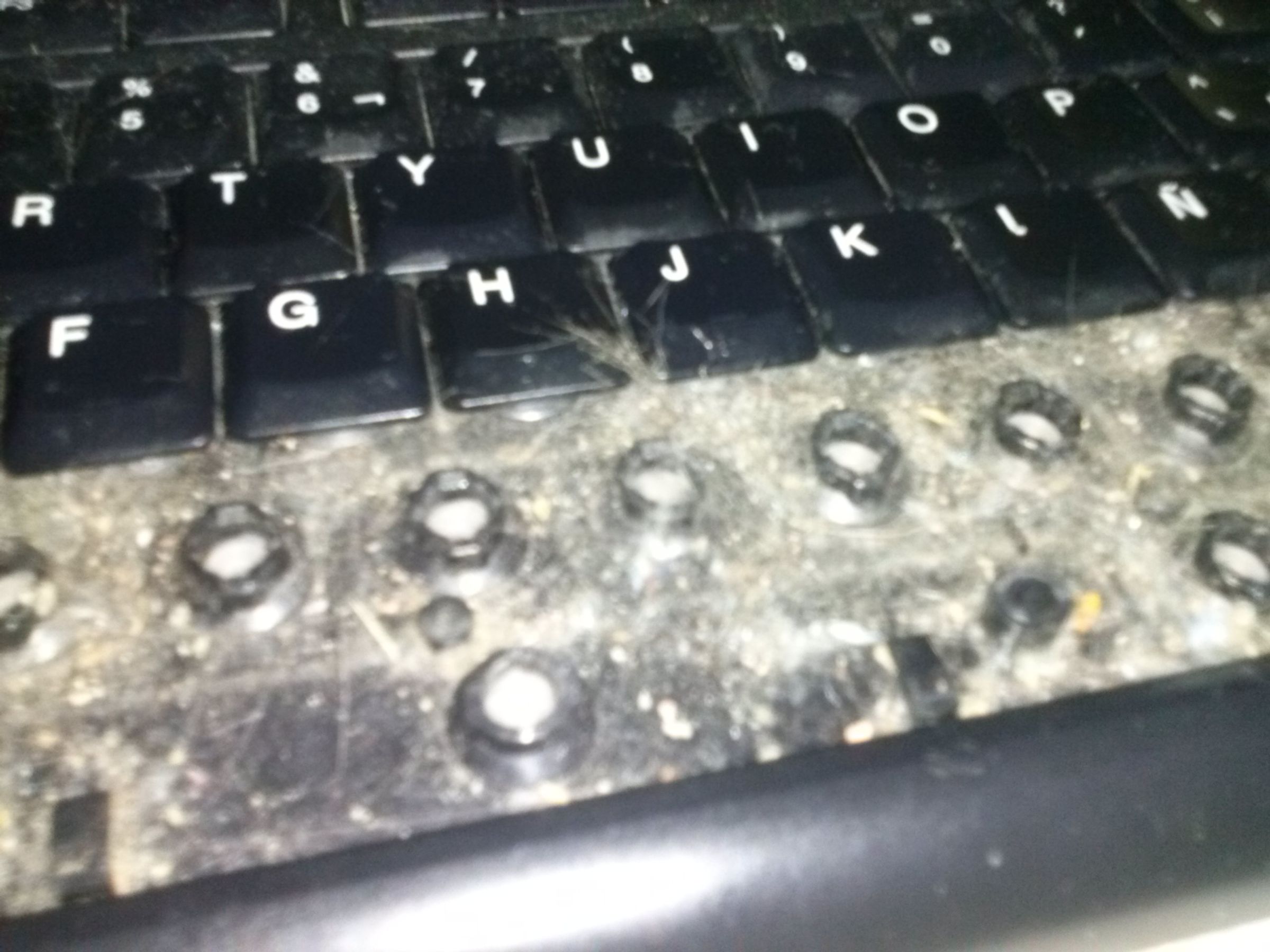 How to Clean a PC Keyboard. : 4 Steps - Instructables