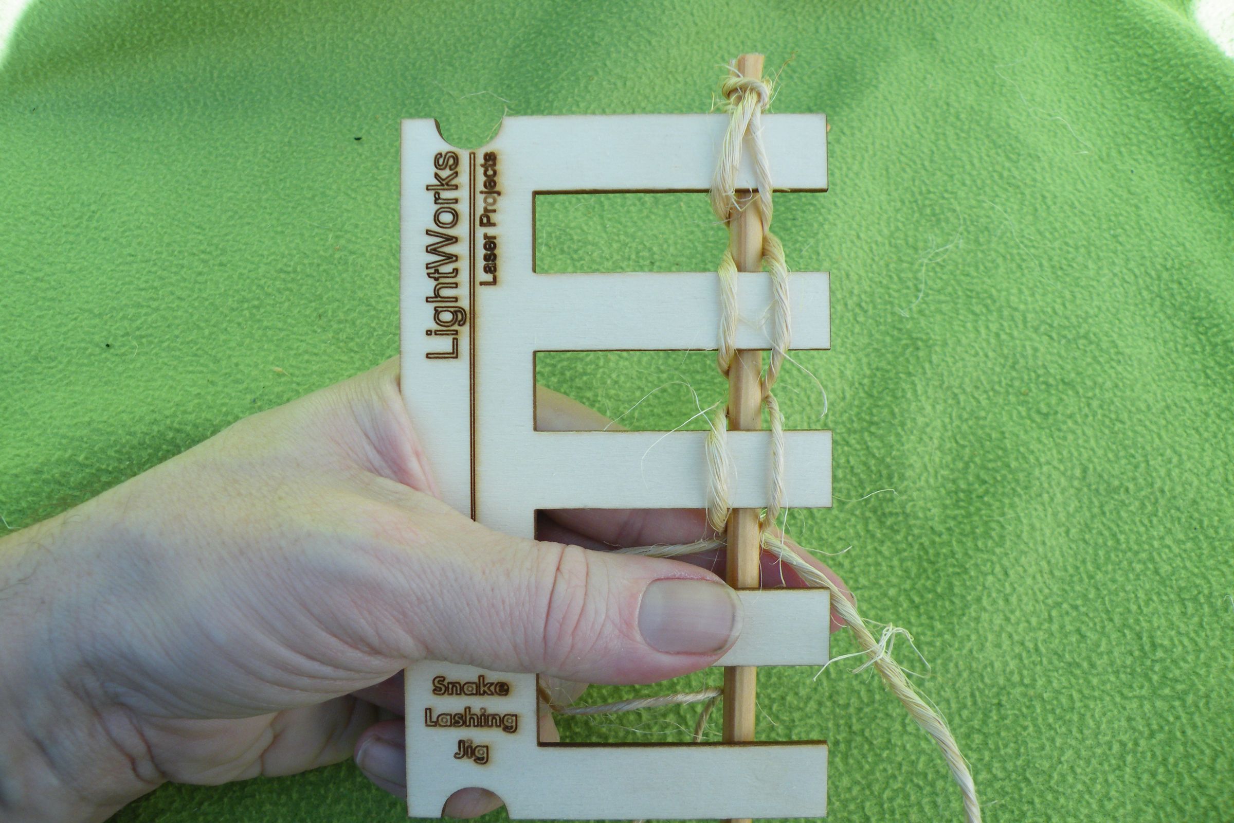 Snake Lashing : 8 Steps (with Pictures) - Instructables